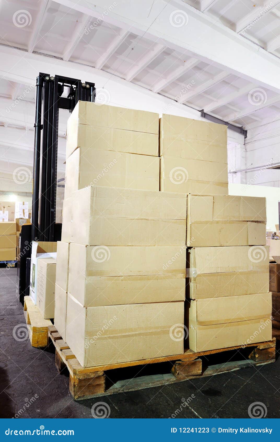 Warehouse Forklift Stacker with Boxes Stock Image - Image of industry ...