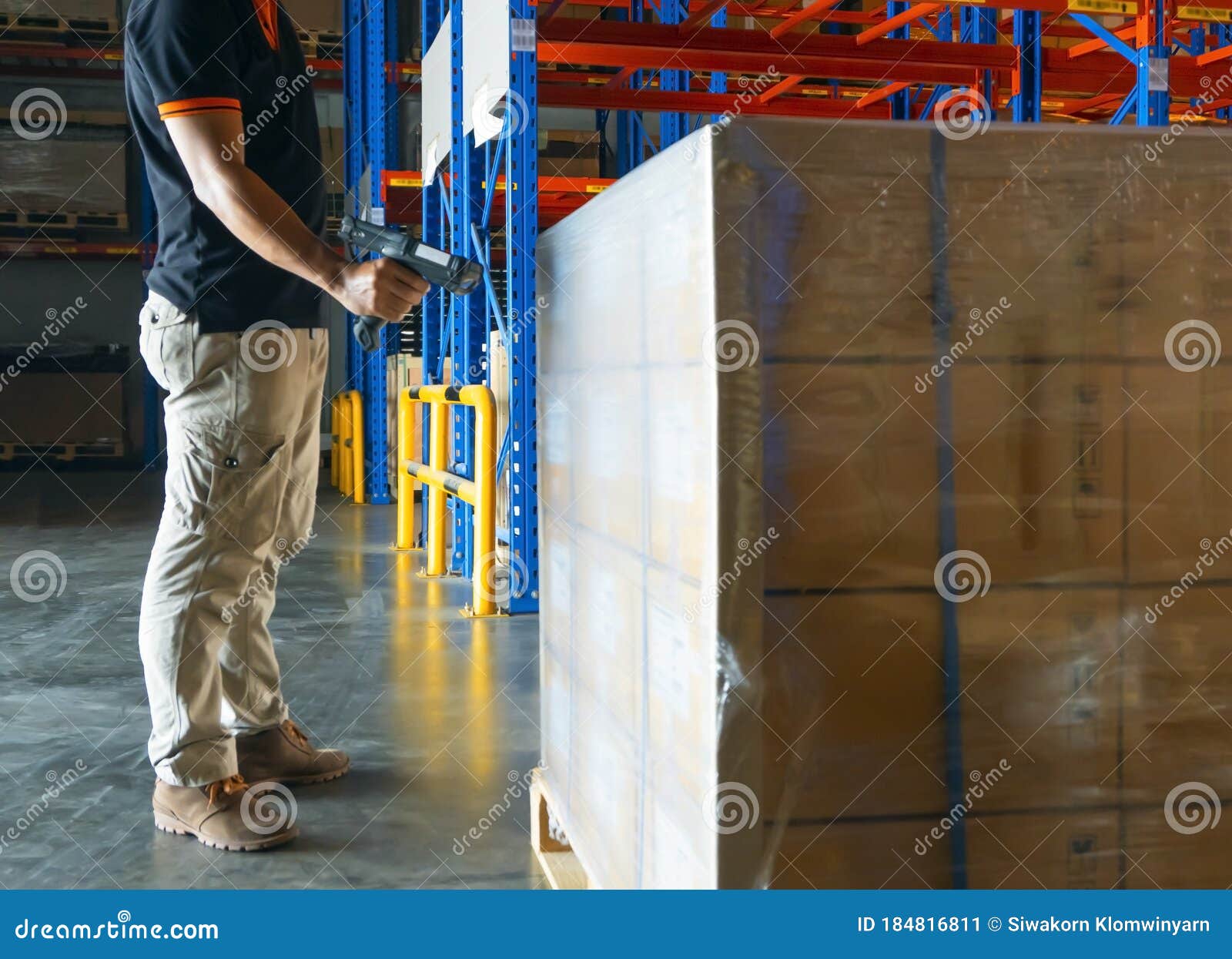 Warehouse Inventory Management, Cargo Shipment, Interior Of Warehouse ...