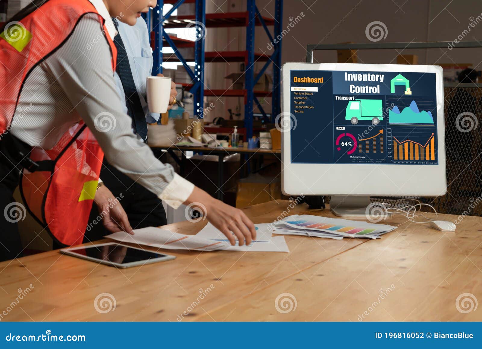 Warehouse Management Software Application in Computer for Real Time ...