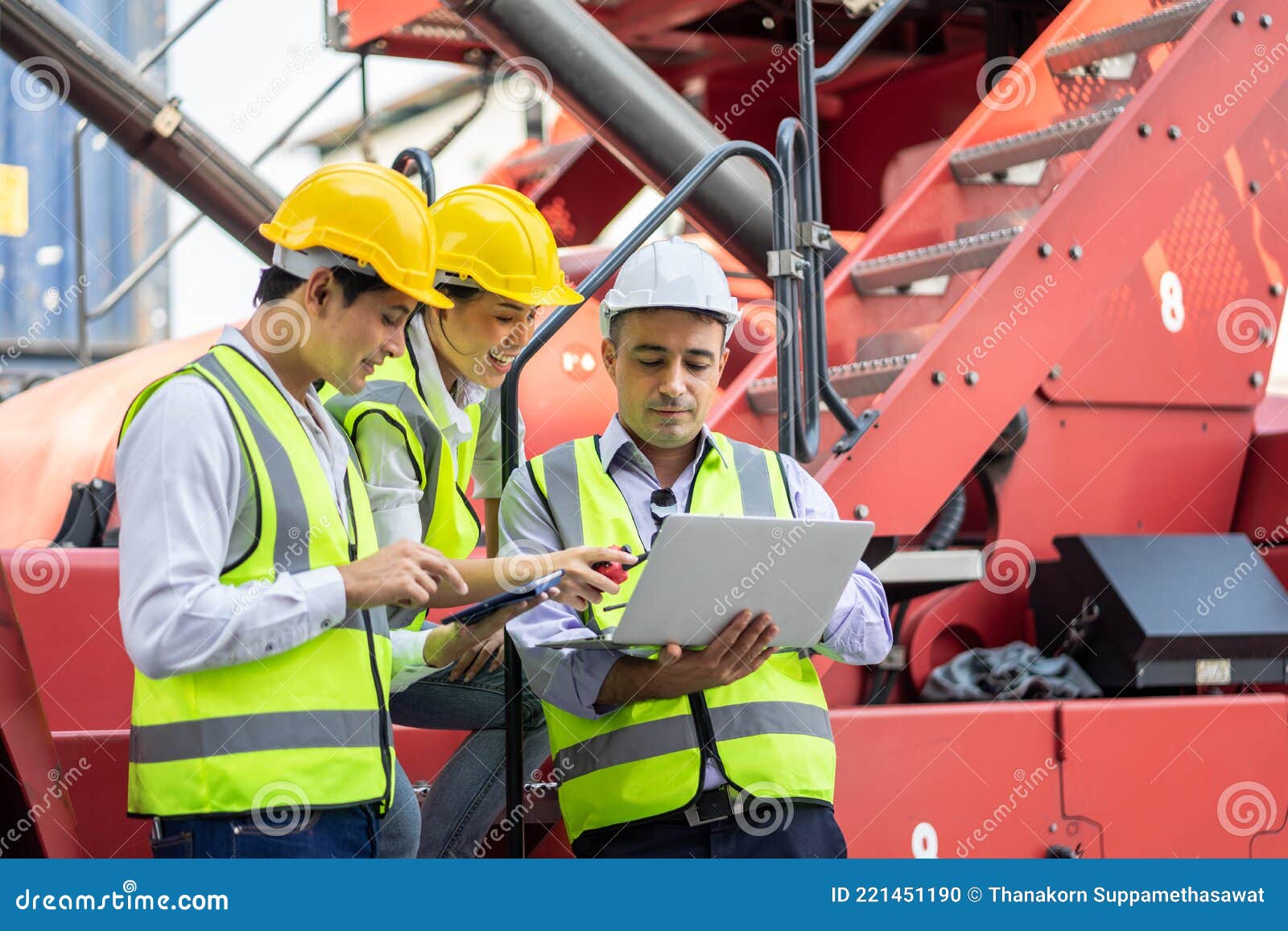 Work Of Heavy Grab And Bucket Excavators In The Chalk Quarry Royalty ...