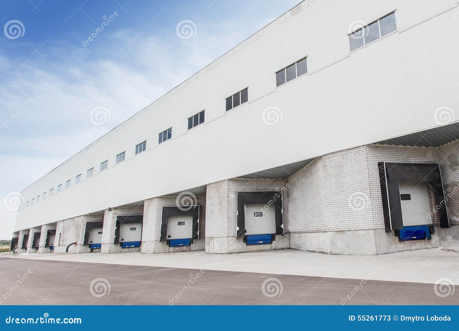 Warehouse ramp stock image. Image of factory, ramp, door - 55261773