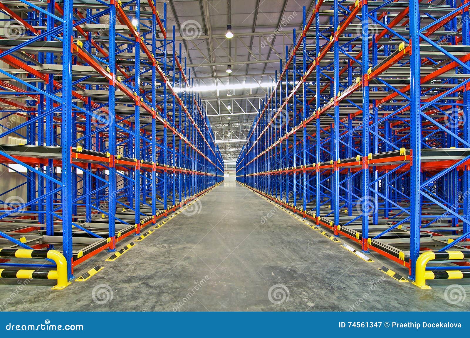 Warehouse Shelving Storage Metal Pallet Racking System Stock Image ...