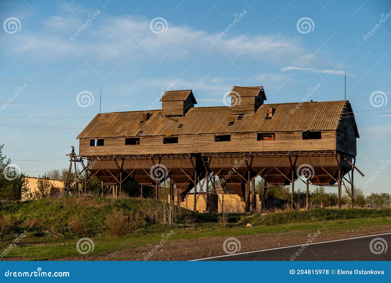 Warehouse for Storage of Grain Stock Photo - Image of wheat, produce ...