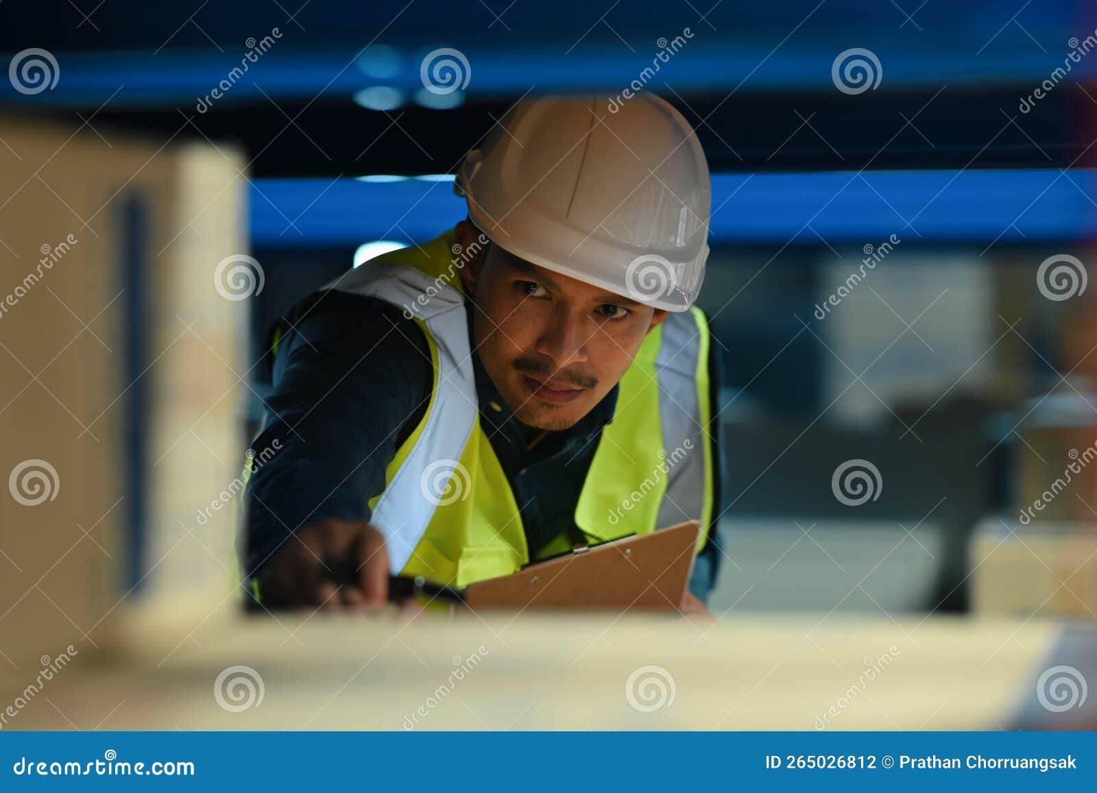 Warehouse Worker Checking Quantity of Storage Product on Shelves Full ...