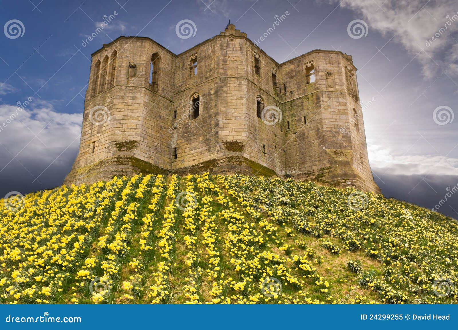 Warkworth Castle in the Sky Stock Image - Image of destination, iconic ...
