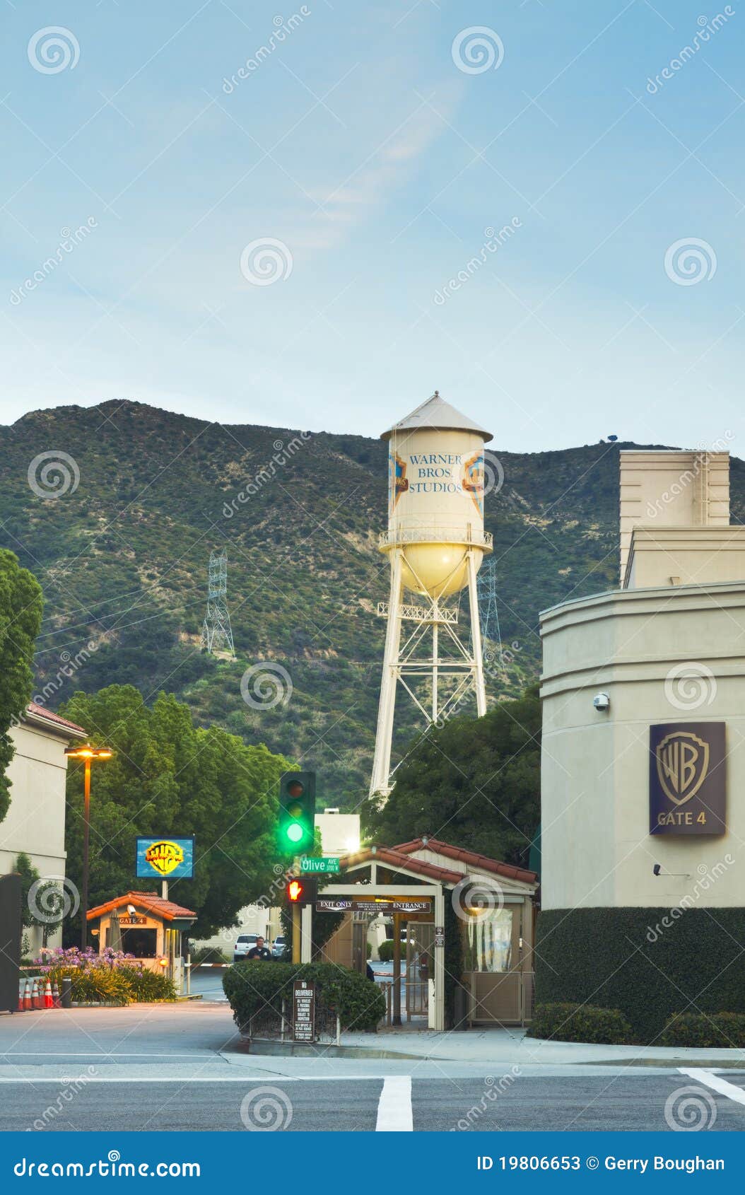 Kids Wb Water Tower