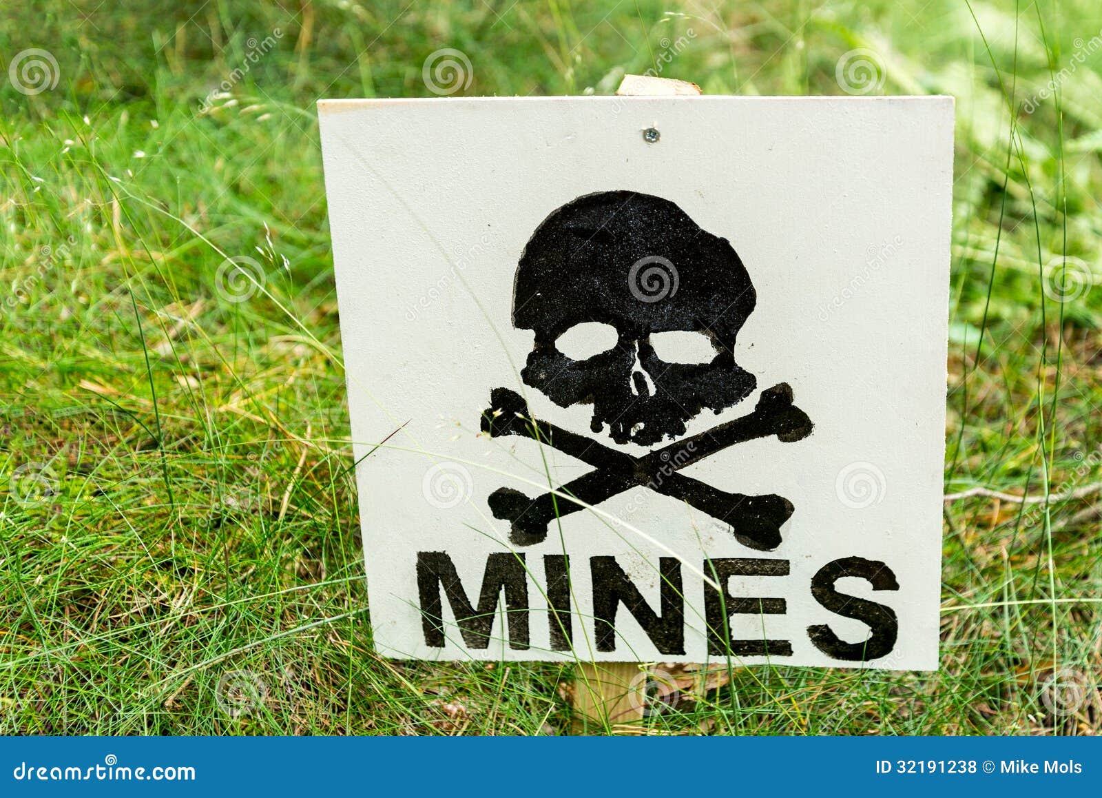 Warning minefield stock photo. Image of wood, board, landmine - 32191238