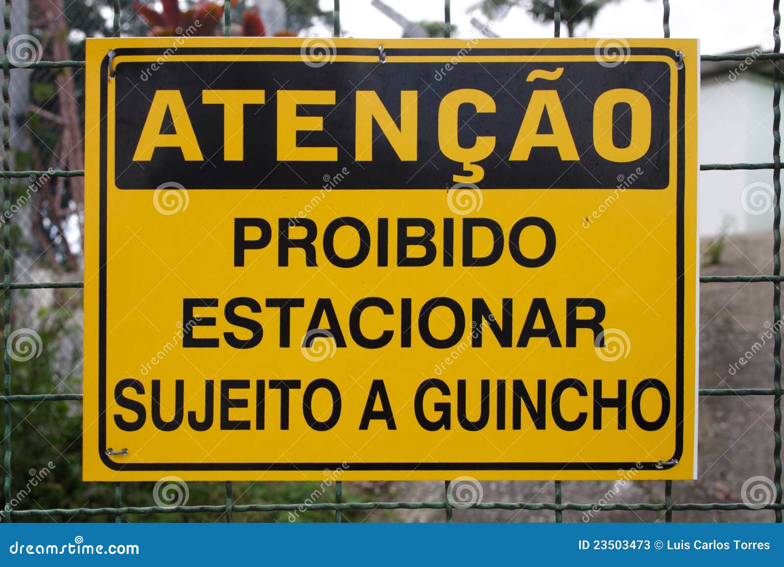 Warning Sign - Brazilian Portuguese Stock Image - Image of grid ...