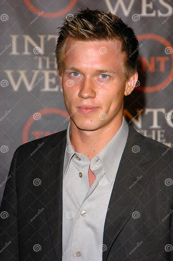 Warren Kole editorial photo. Image of west, theater, premiere - 21345441