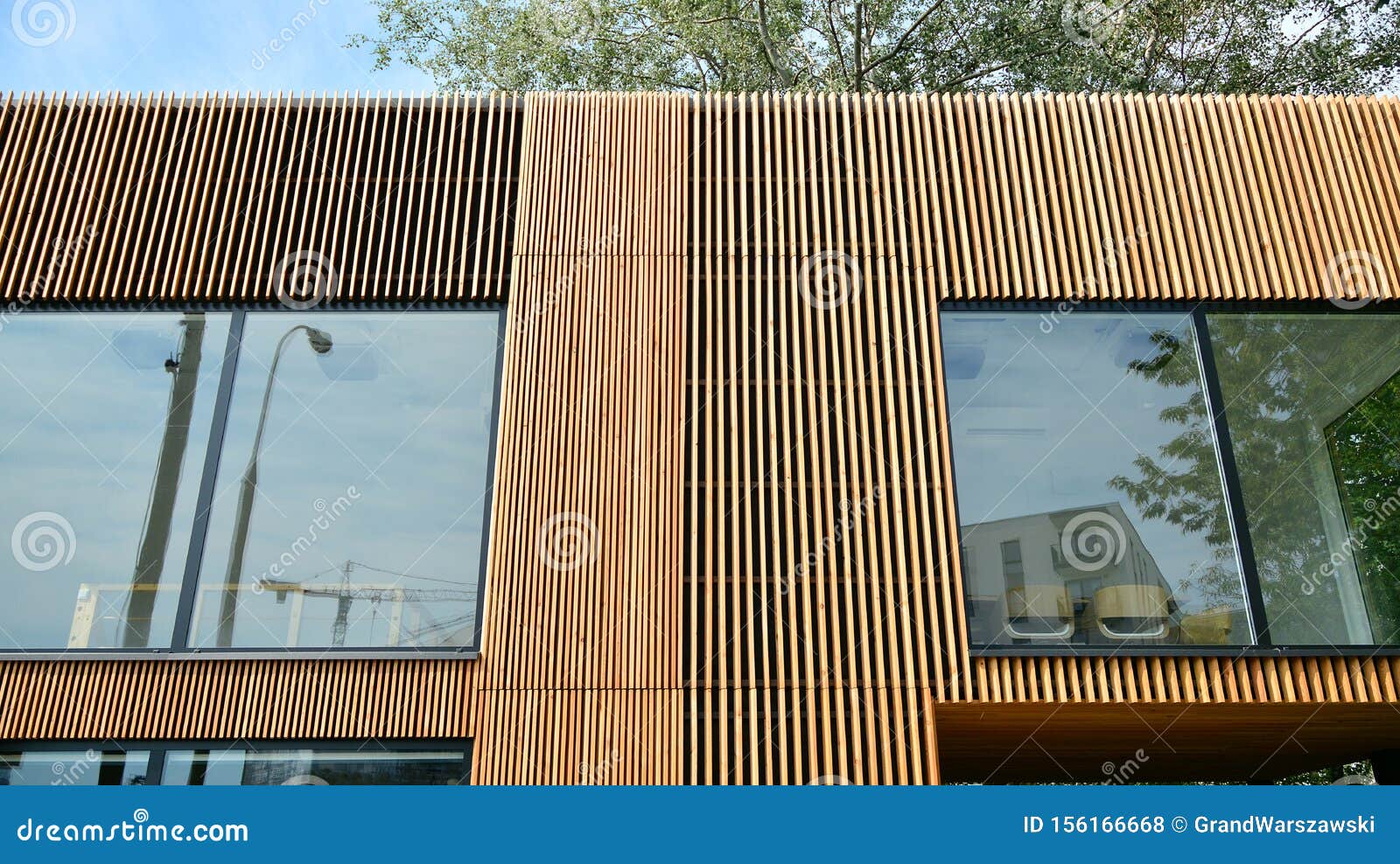 Building Promoting the Construction of the Complex Forest Office ...