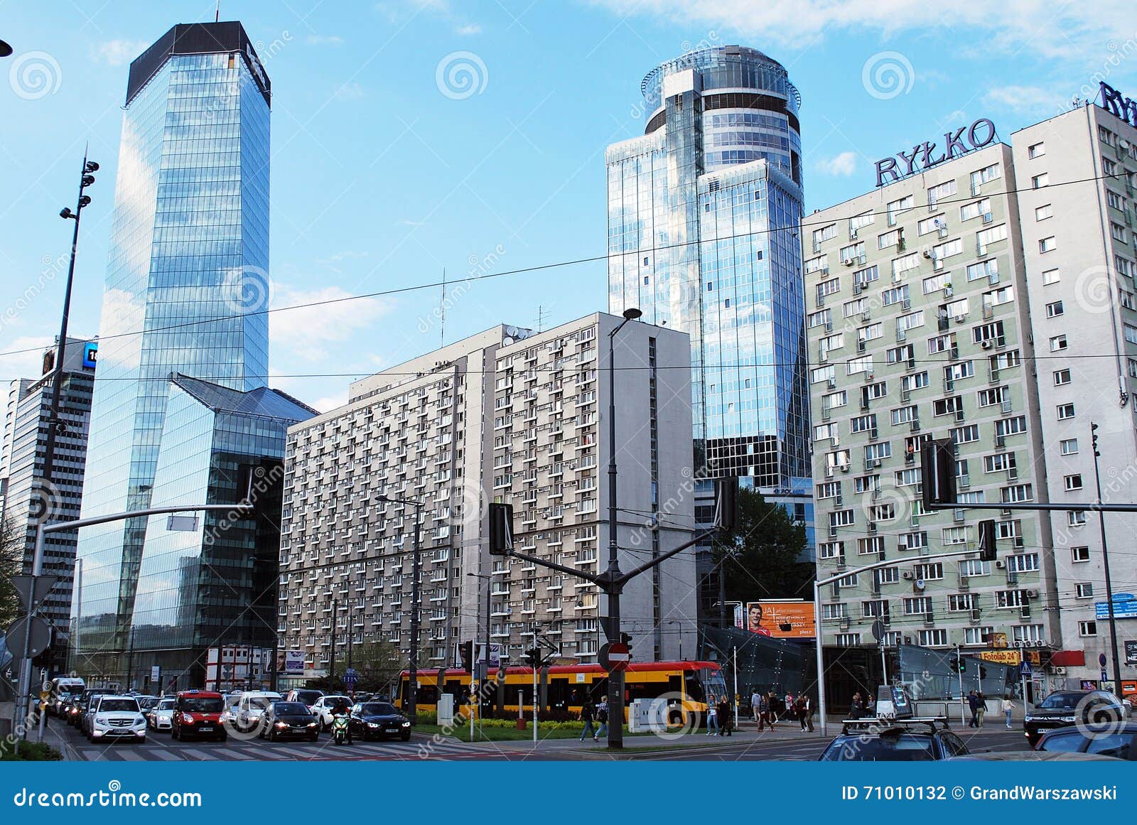 Warsaw Poland,6 May 2016.Q22 Building Editorial Photography - Image of ...