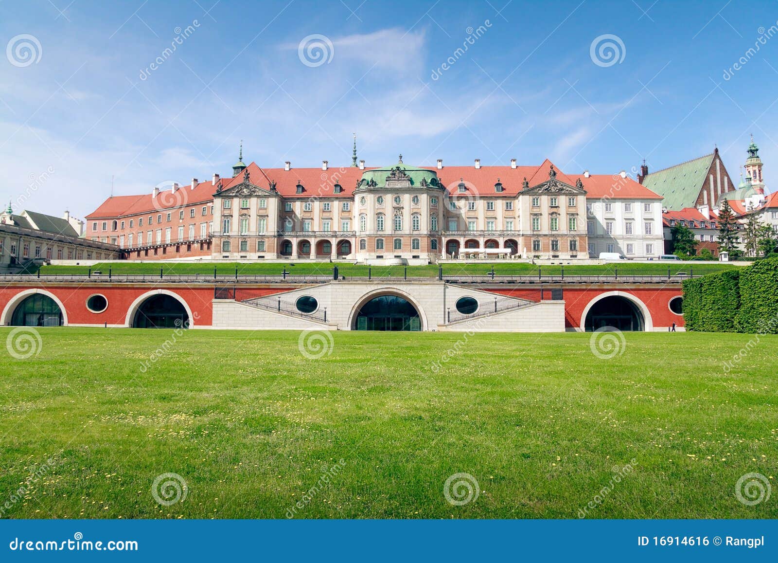 Warsaw - Royal Castle stock photo. Image of grass, famous - 16914616