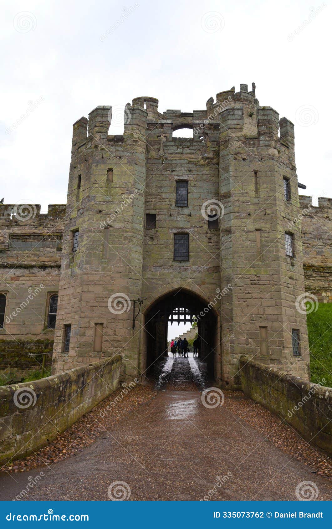 Warwick Castle Gate - I - Midlands - England Stock Photo - Image of ...