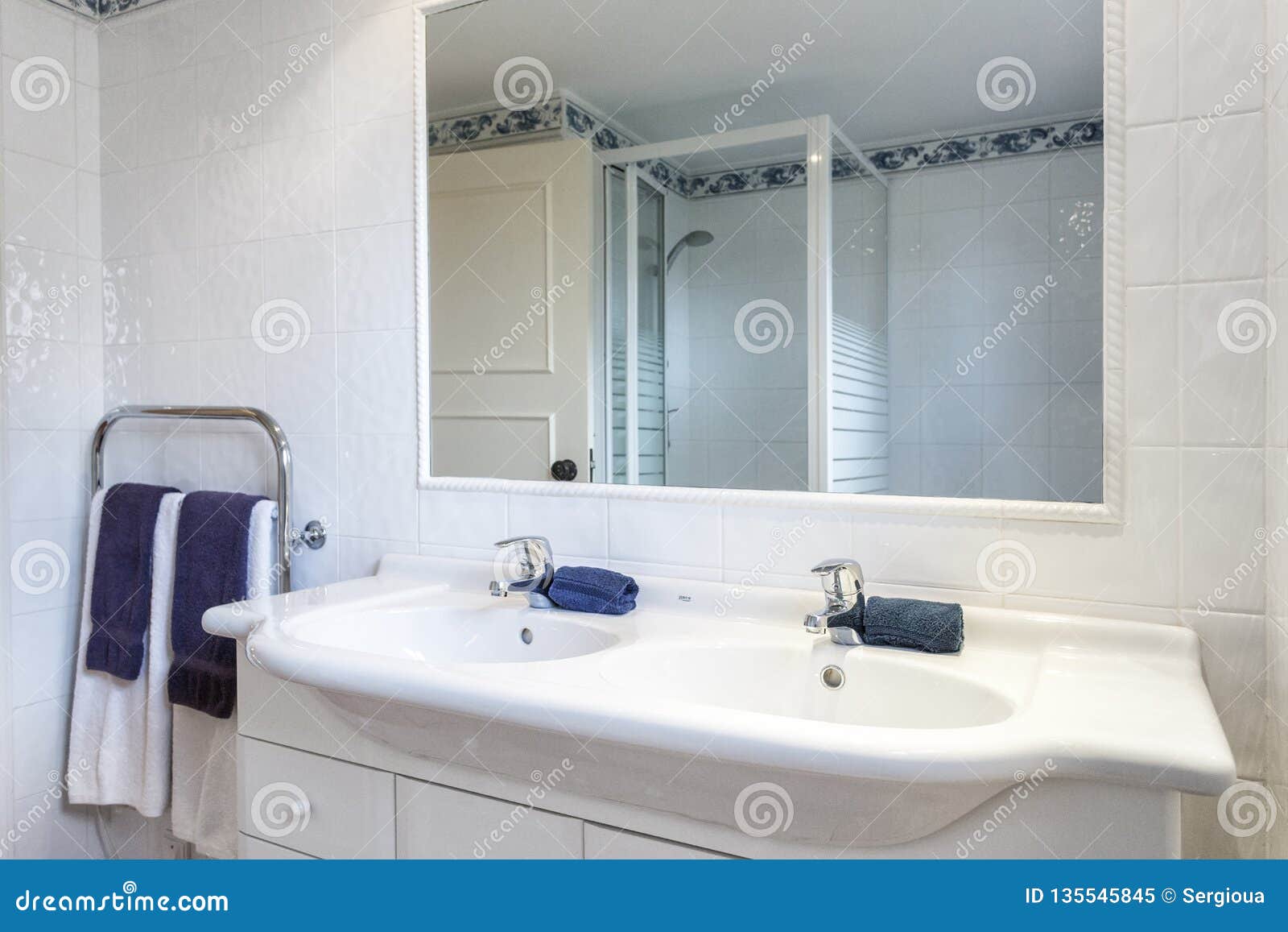 Washbasin and Mirror with Reflection of the Shower. Modern Bathroom ...