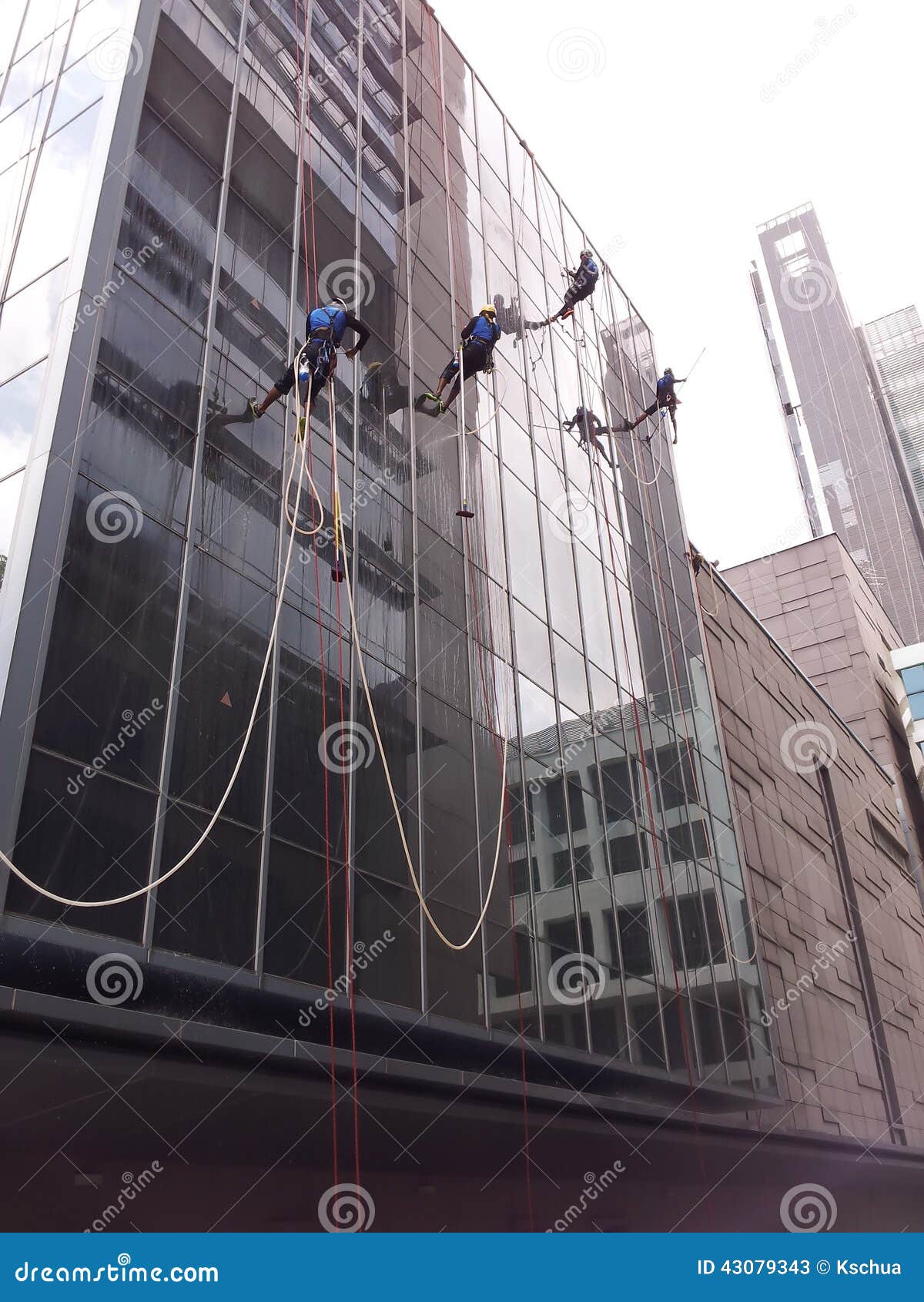 Washing building facade editorial stock photo. Image of facade - 43079343