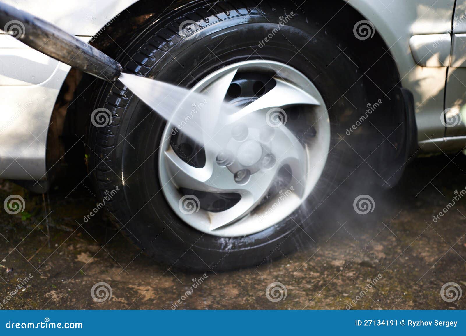 Washing car wheels stock image. Image of cleaning, hose - 27134191