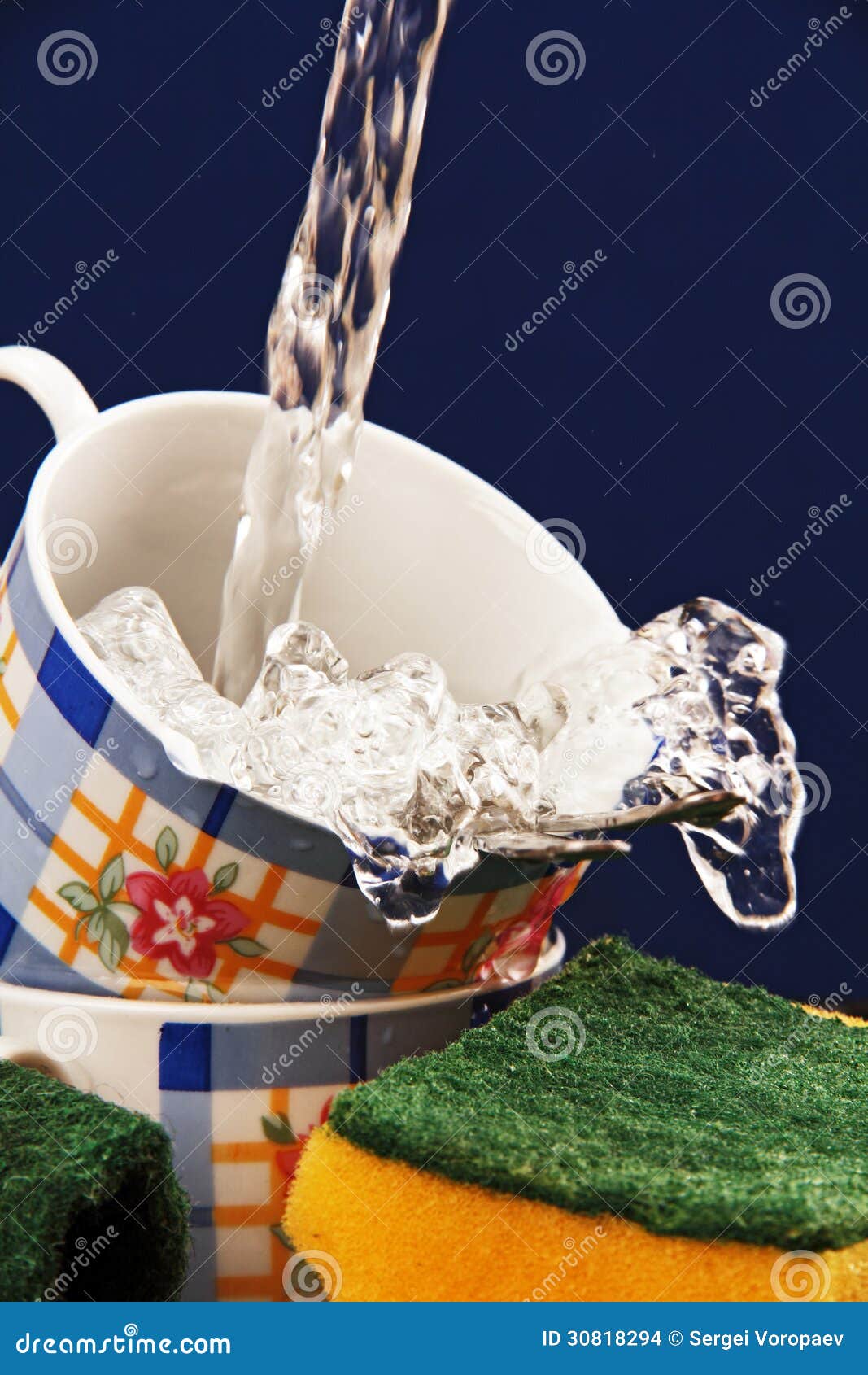 Washing of cups of tea. stock photo. Image of drop, kitchen - 30818294