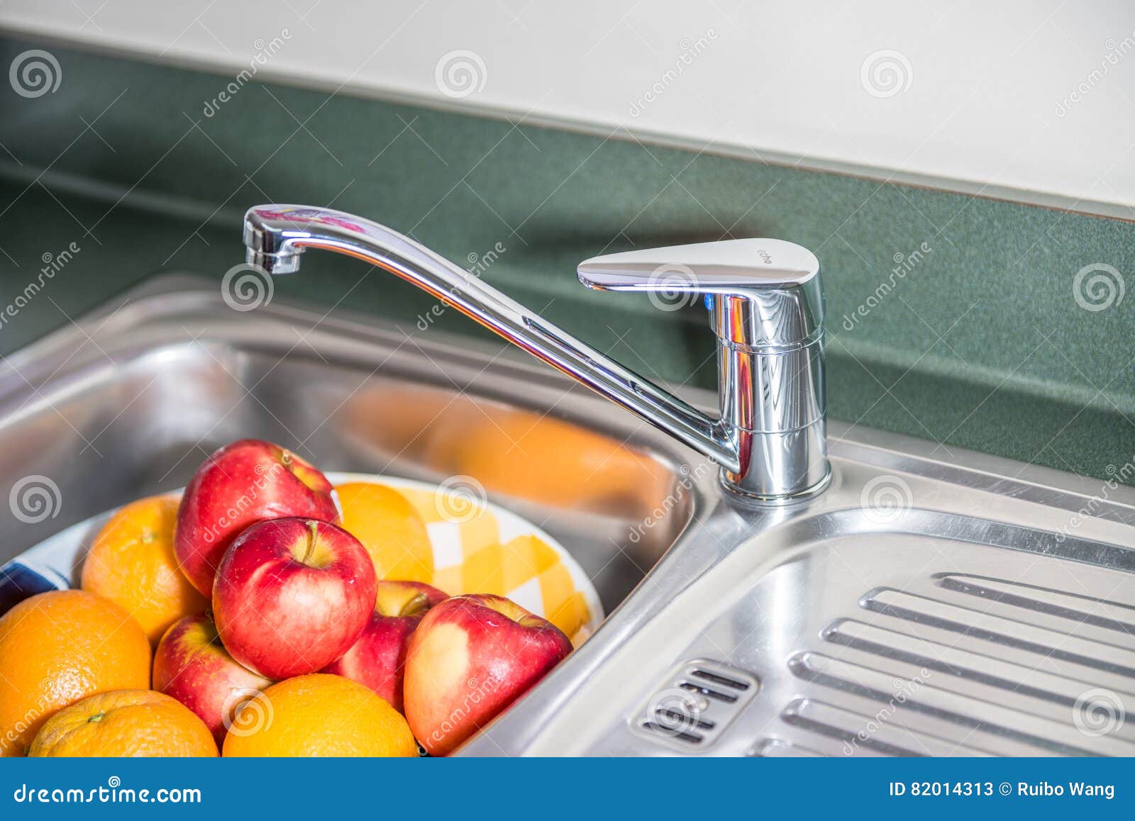 Washing fruits stock image. Image of fruits, orange, organic - 82014313