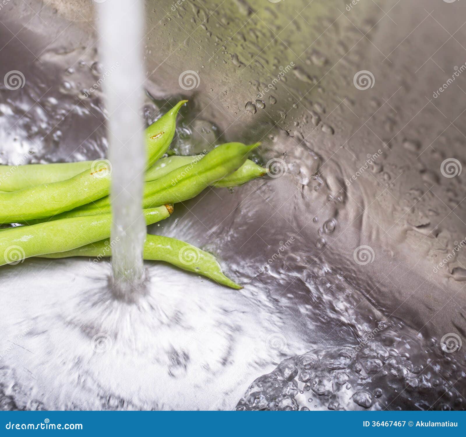 Washing Green Bean Vegetables Stock Image - Image of edible, healthy ...