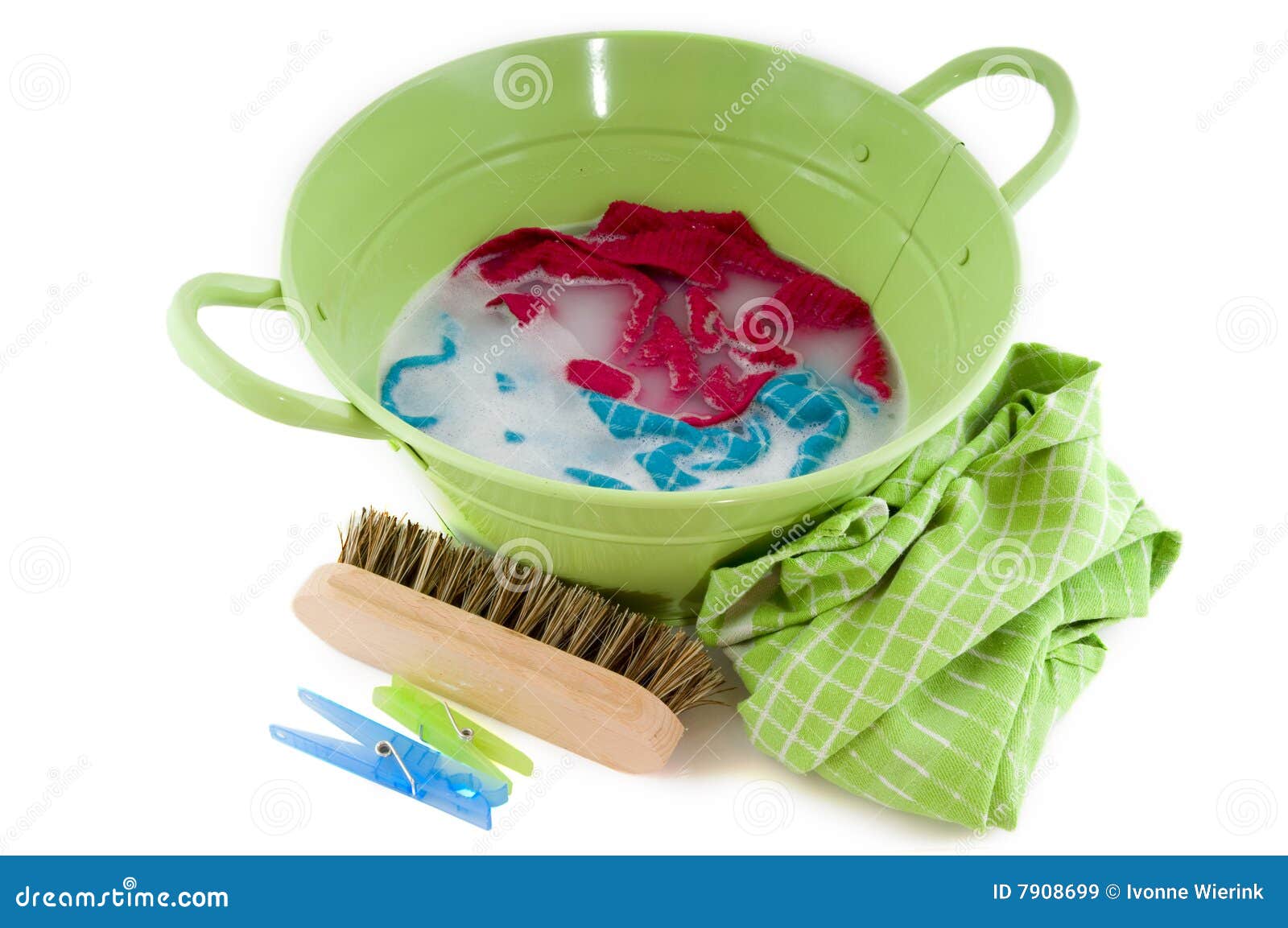 Washing the laundry stock image. Image of wooden, laundry - 7908699