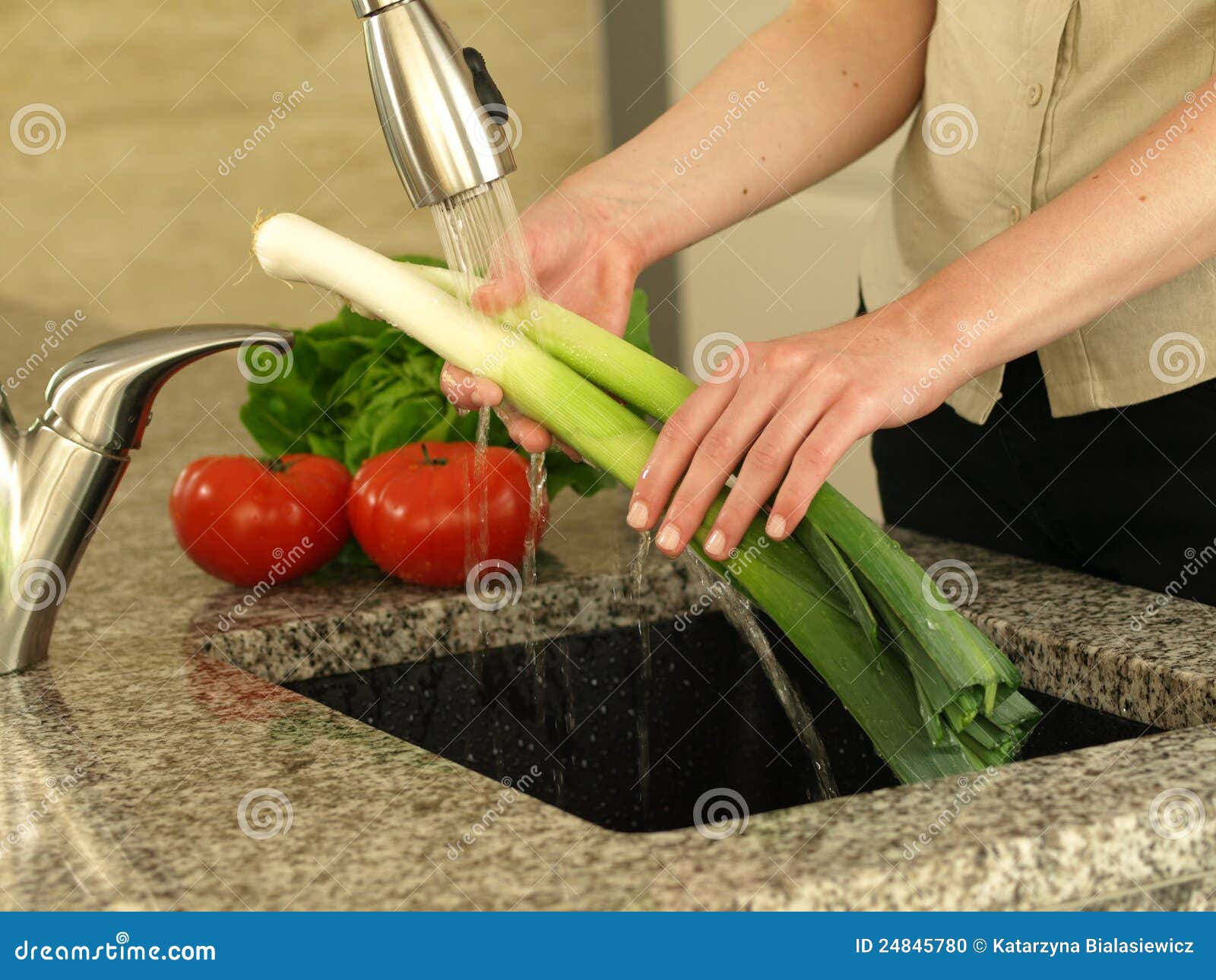 Washing vegetables stock photo. Image of showering, dinner - 24845780