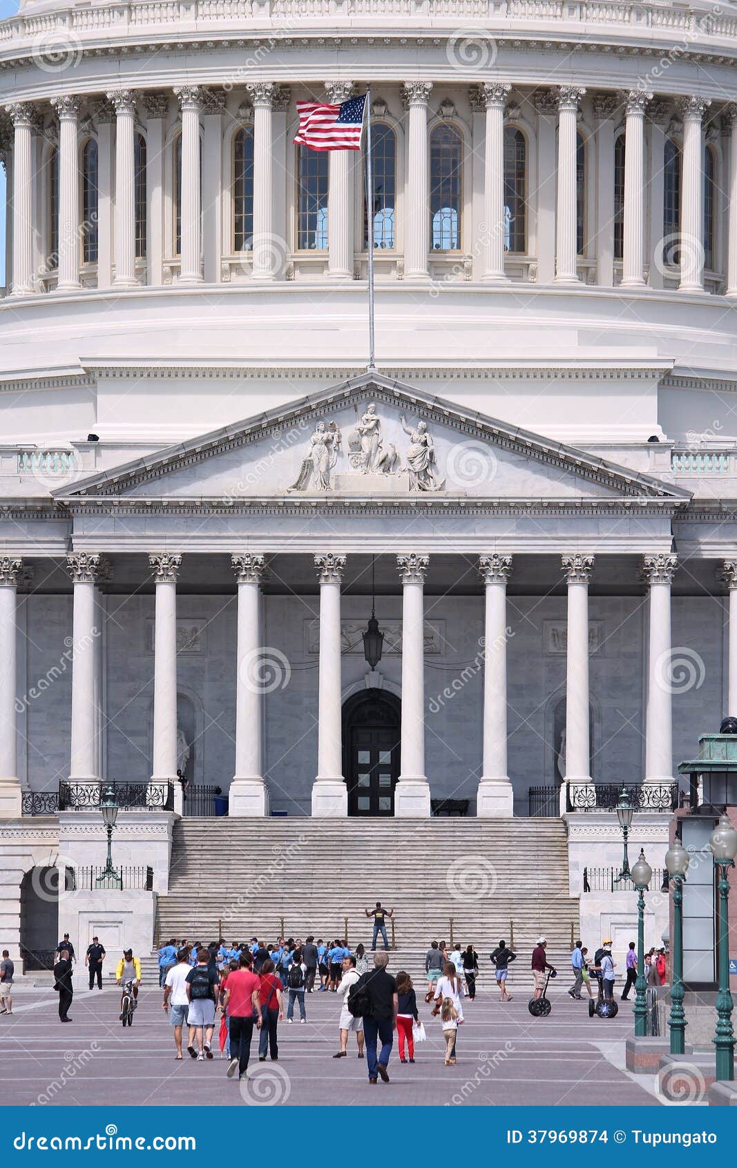 Washington DC editorial stock image. Image of people - 37969874