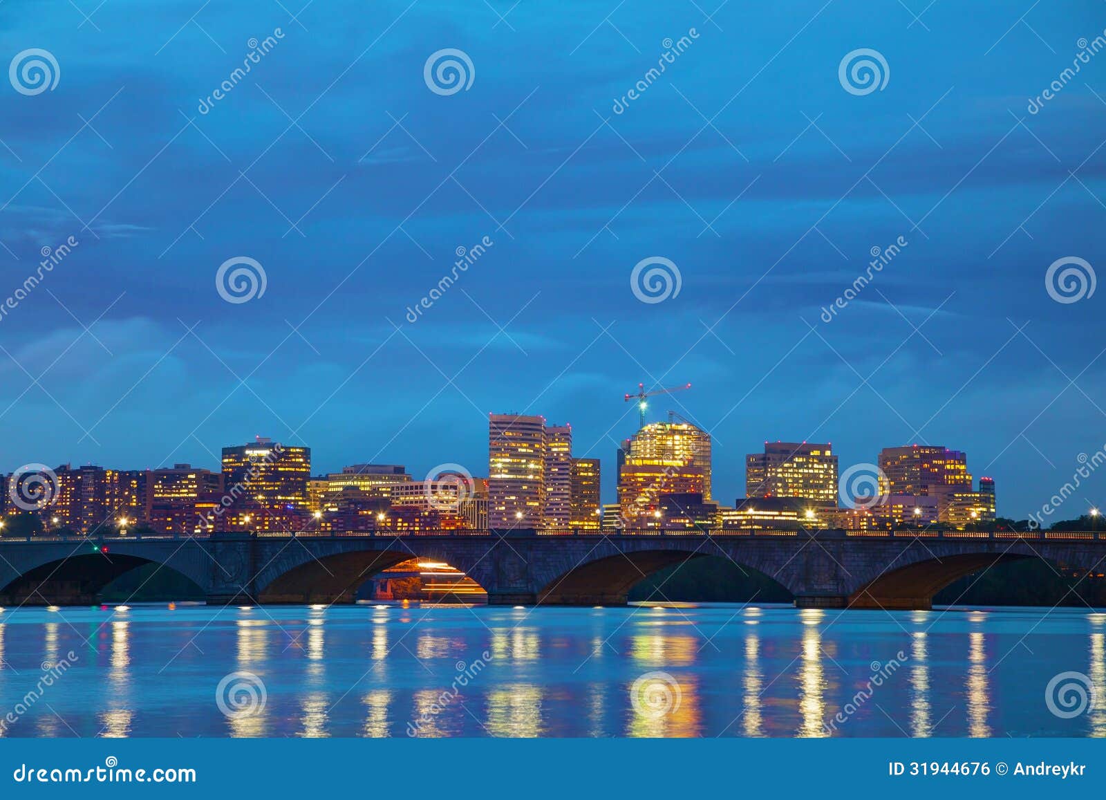 Washington, DC cityscape editorial photo. Image of arlington - 31944676