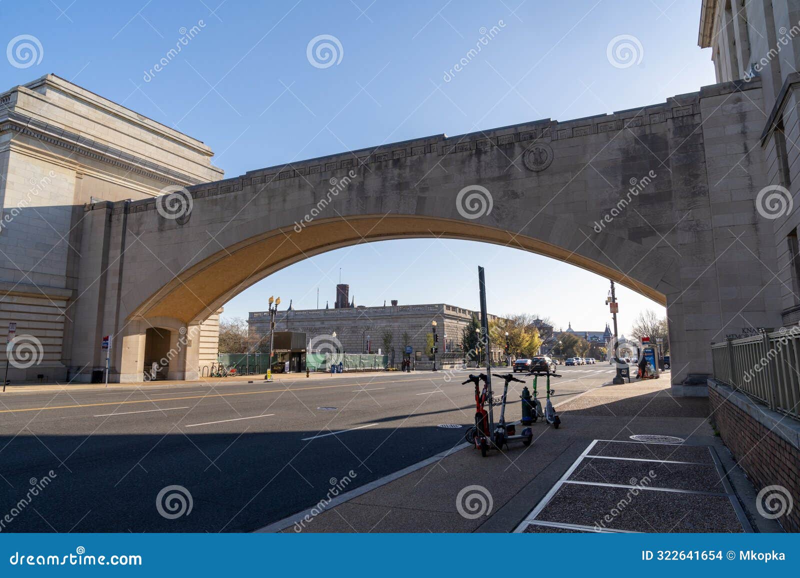 Arch Bridge Of Chinese Traditional Architecture Editorial Image ...