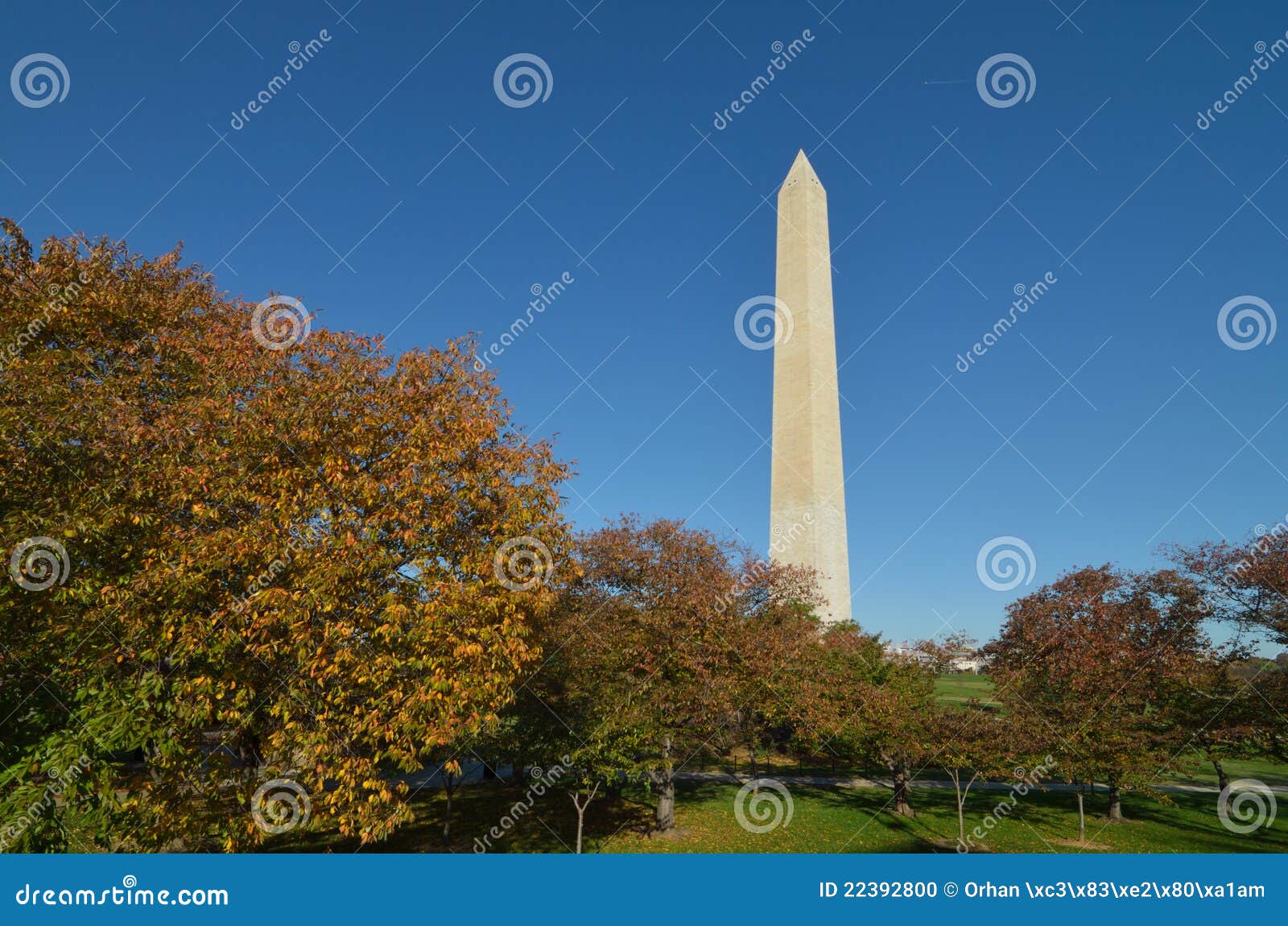 Washington DC, Washington Monument in Autumn Stock Photo - Image of ...