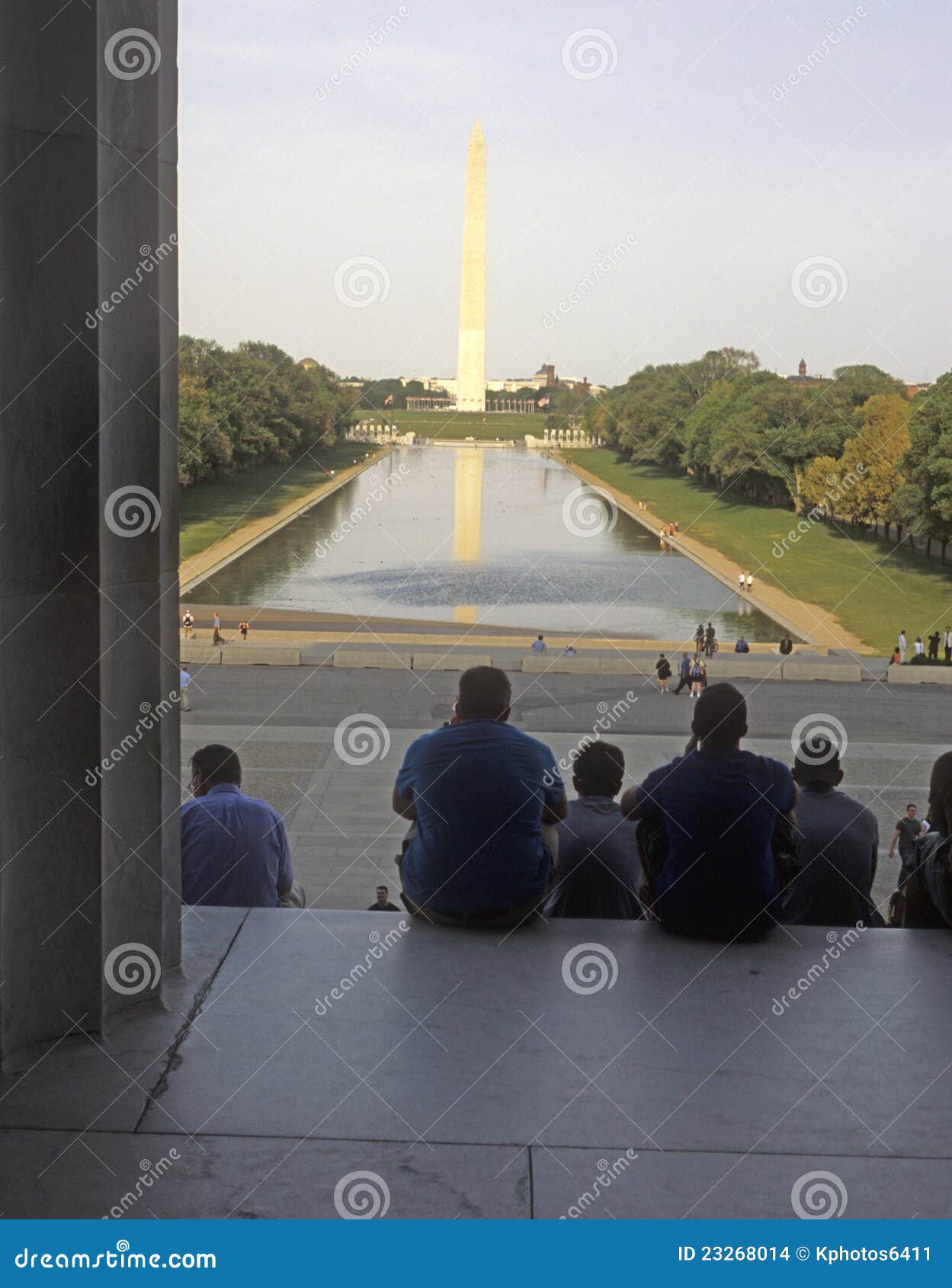 Washington Monument from Lincon Memorial Editorial Stock Image - Image ...
