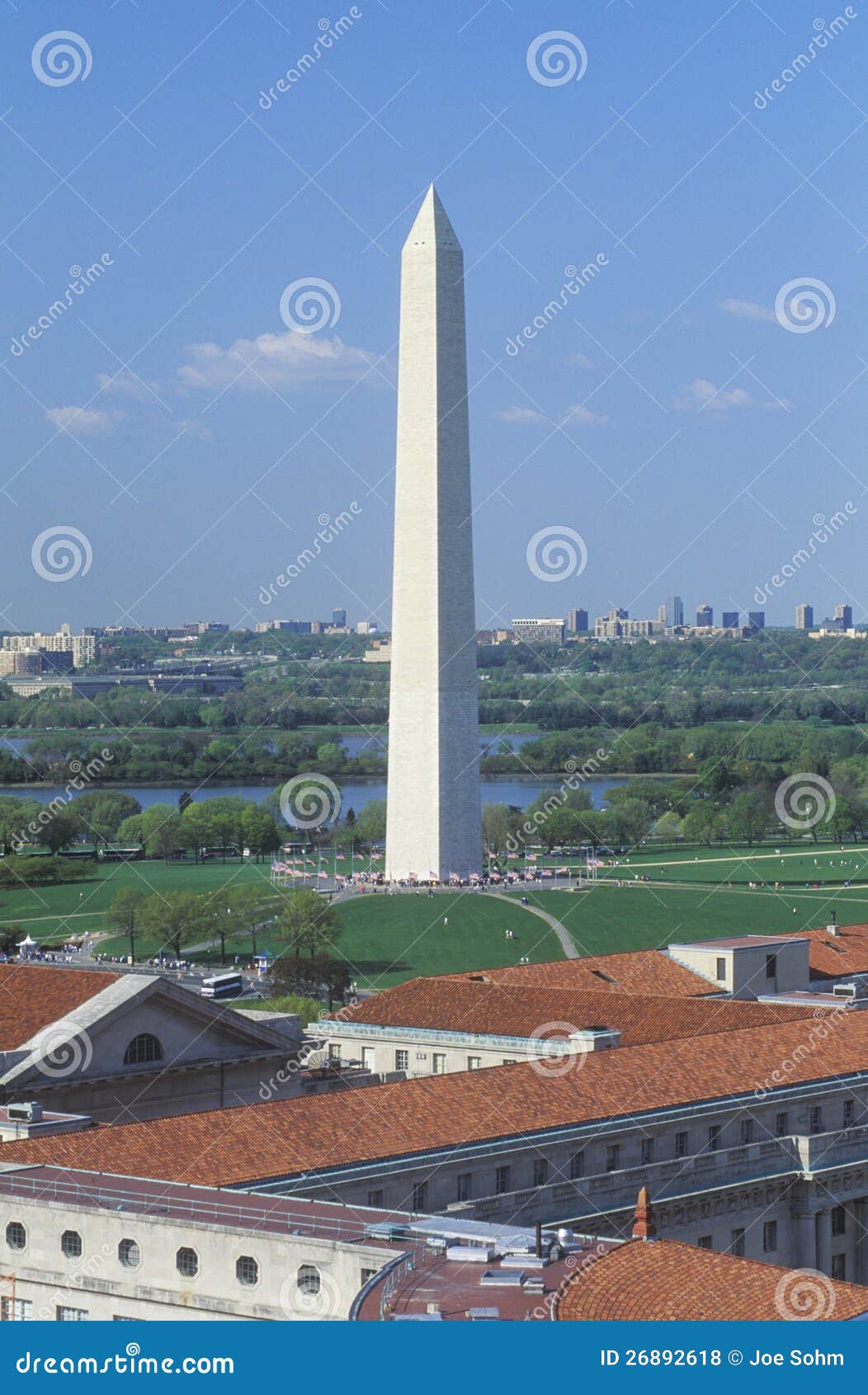 The Washington National Monument Stock Photo - Image of patriotic ...