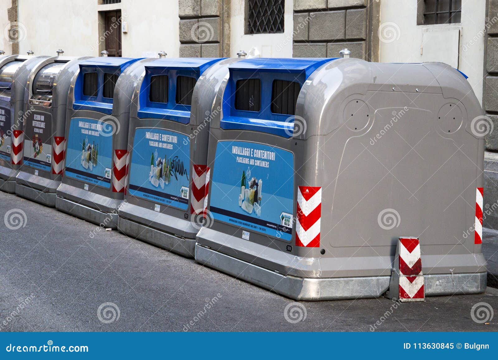 Waste and Garbage Sorting in Florence, Italy Editorial Image - Image of ... Waste and Garbage Sorting in Florence, Italy Editorial Image - Image of ...