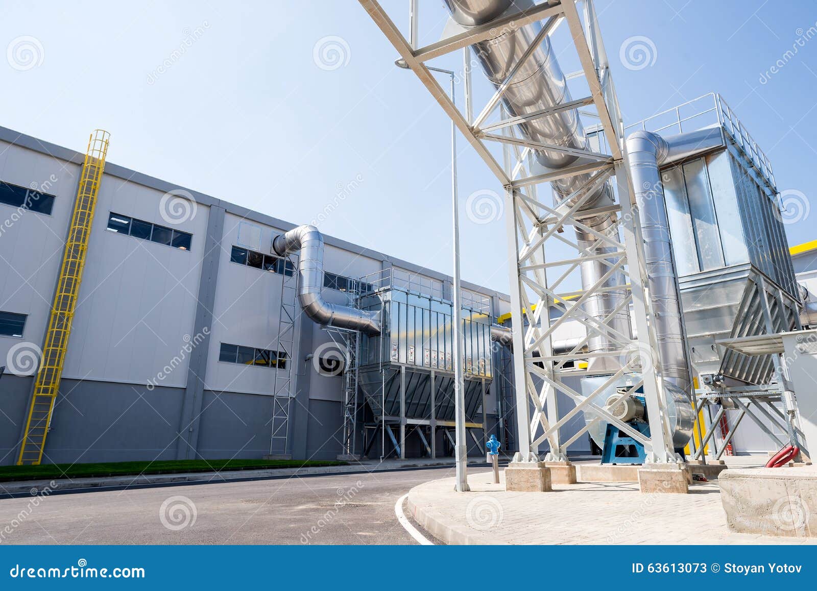 Waste Silo in Recycling Waste To Energy Plant Editorial Stock Photo ...