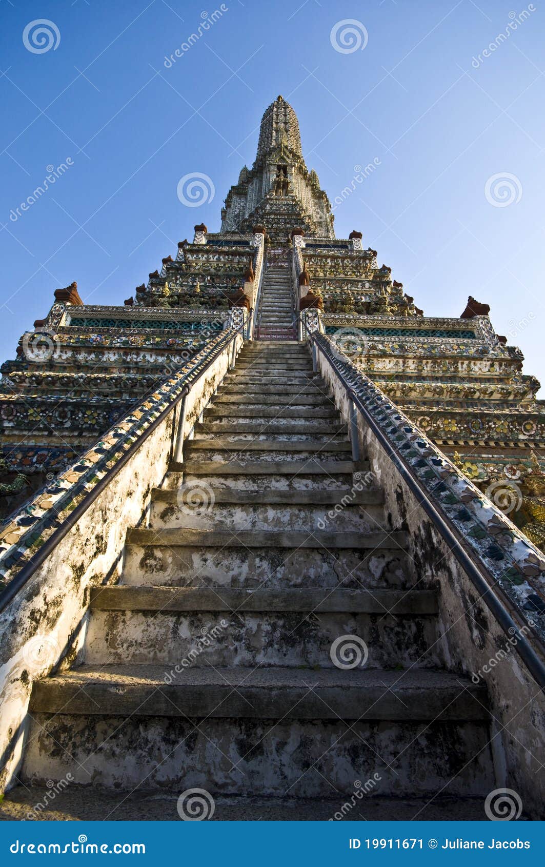 Wat Arun stock image. Image of asia, history, worship - 19911671