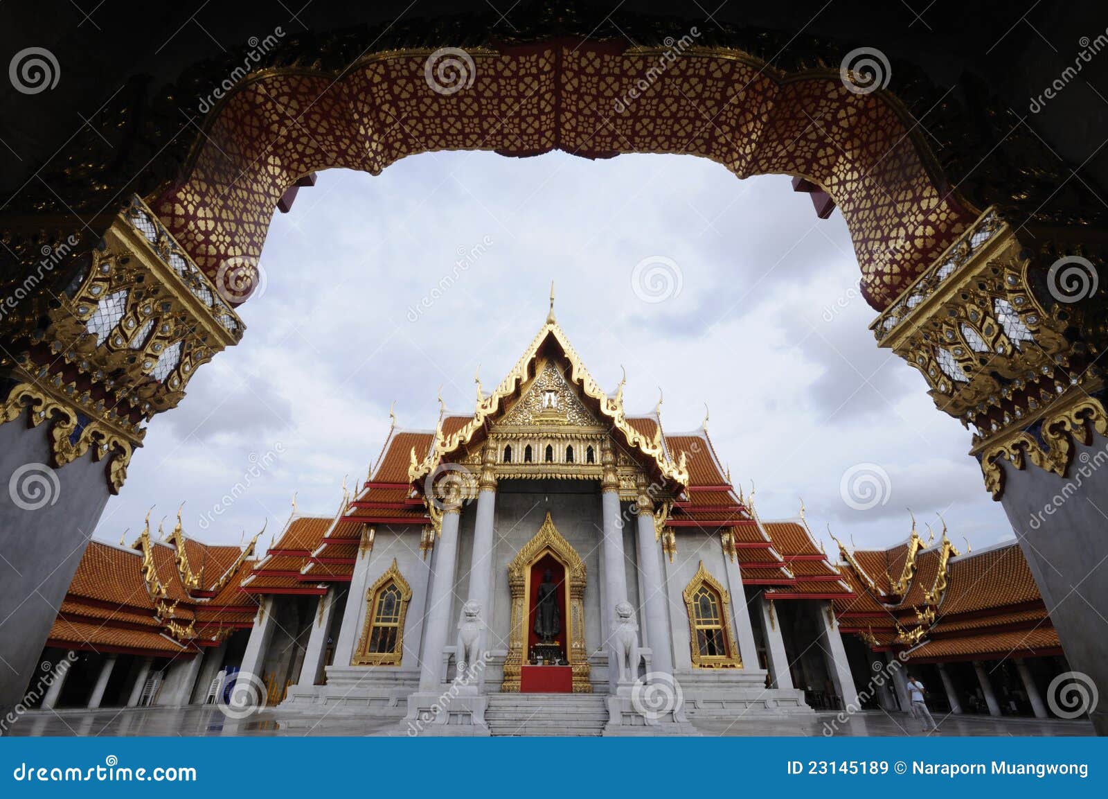 Wat Benchamabophit imagem de stock. Imagem de claraboia - 23145189