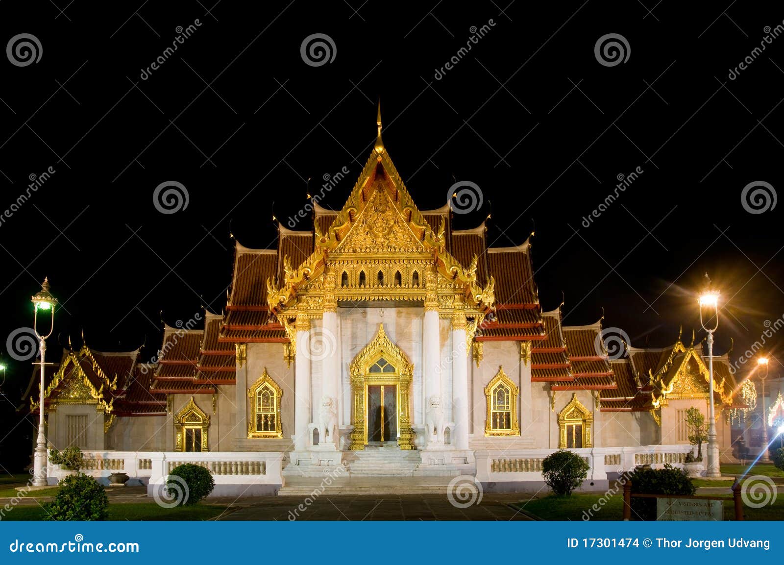 Wat Benchamabophit in Bangkok, Thailand Stock Photo - Image of contrast ...