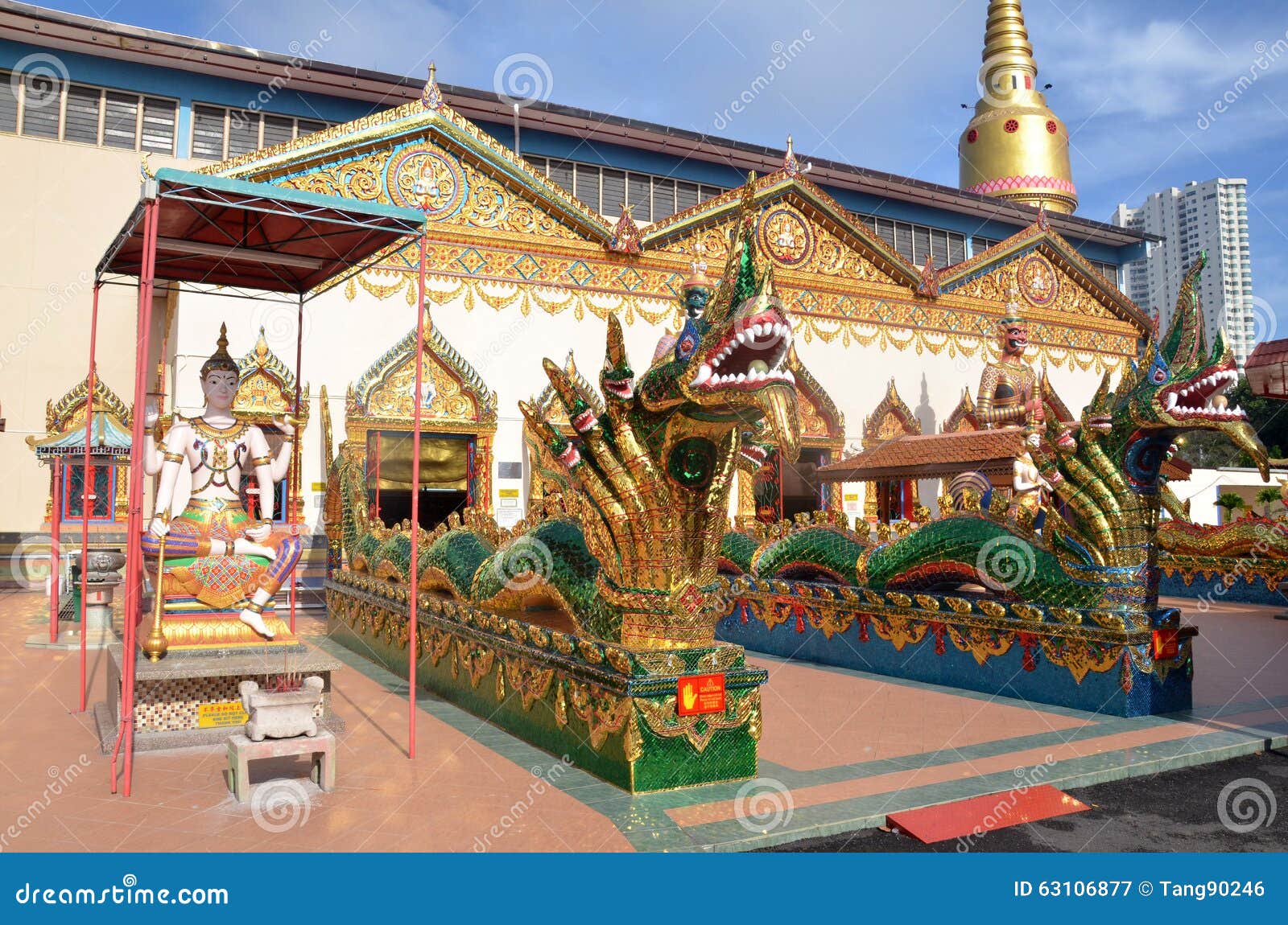 Wat Chaiya Mangalaram in Georgetown Stock Image - Image of roof, door ...