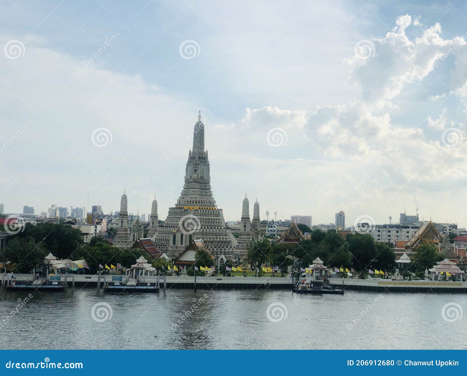 Wat Chang Bangkok TH editorial image. Image of chang - 206912680