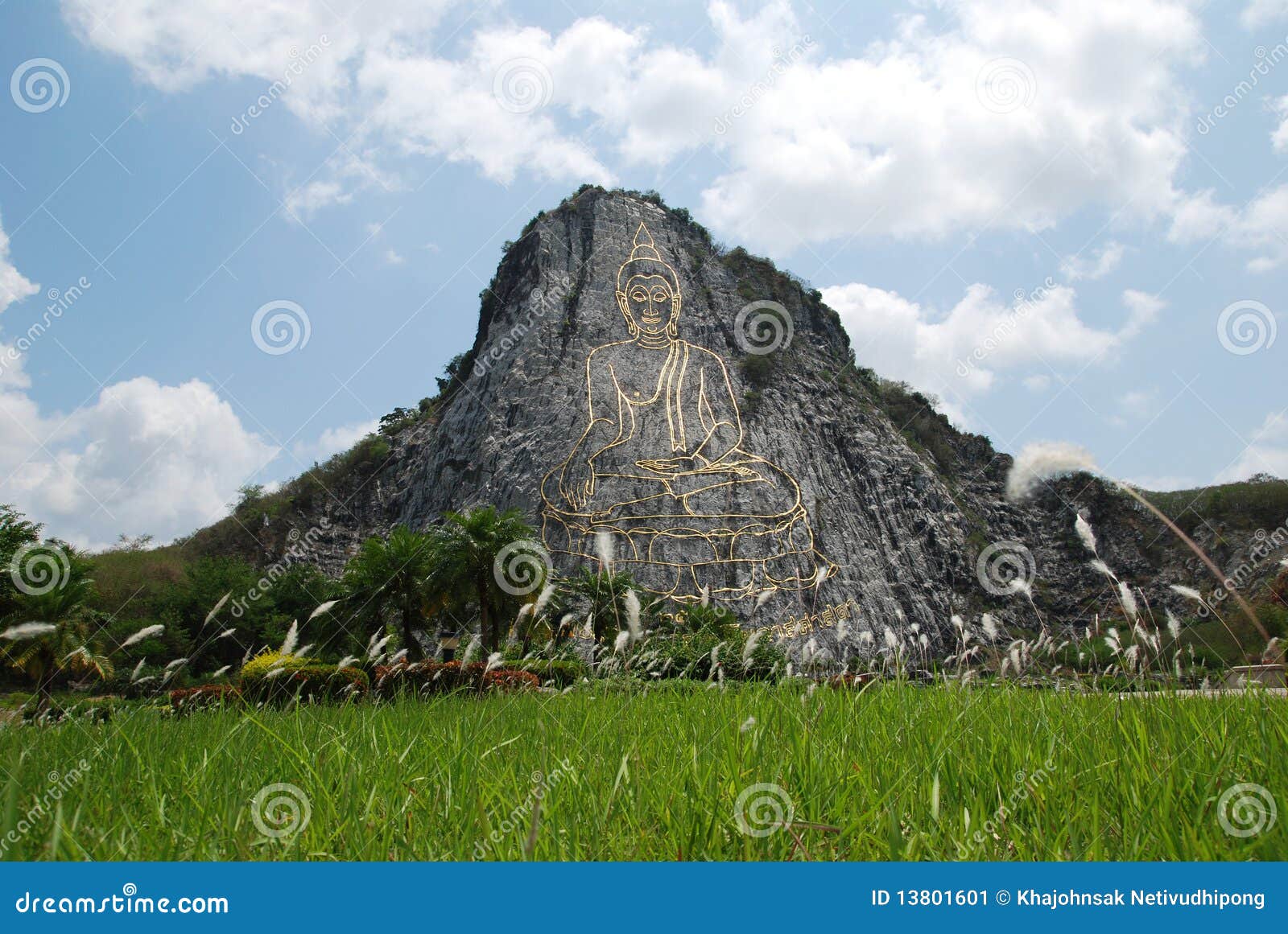 Wat Khao Chi Chan Buddha Image in Mountain Stock Image - Image of ...