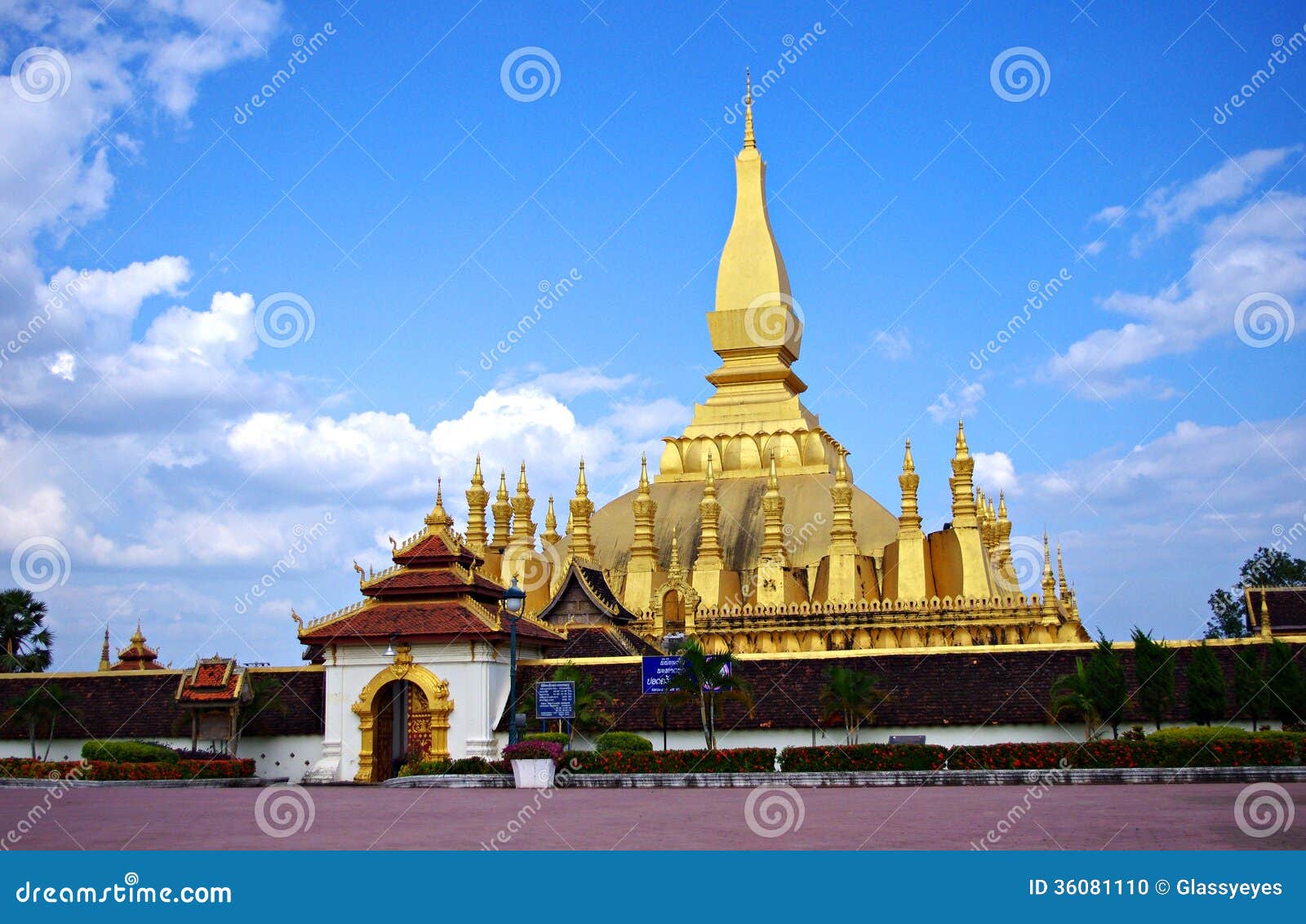 Wat that Luang at Loas stock photo. Image of gold, buddhist - 36081110