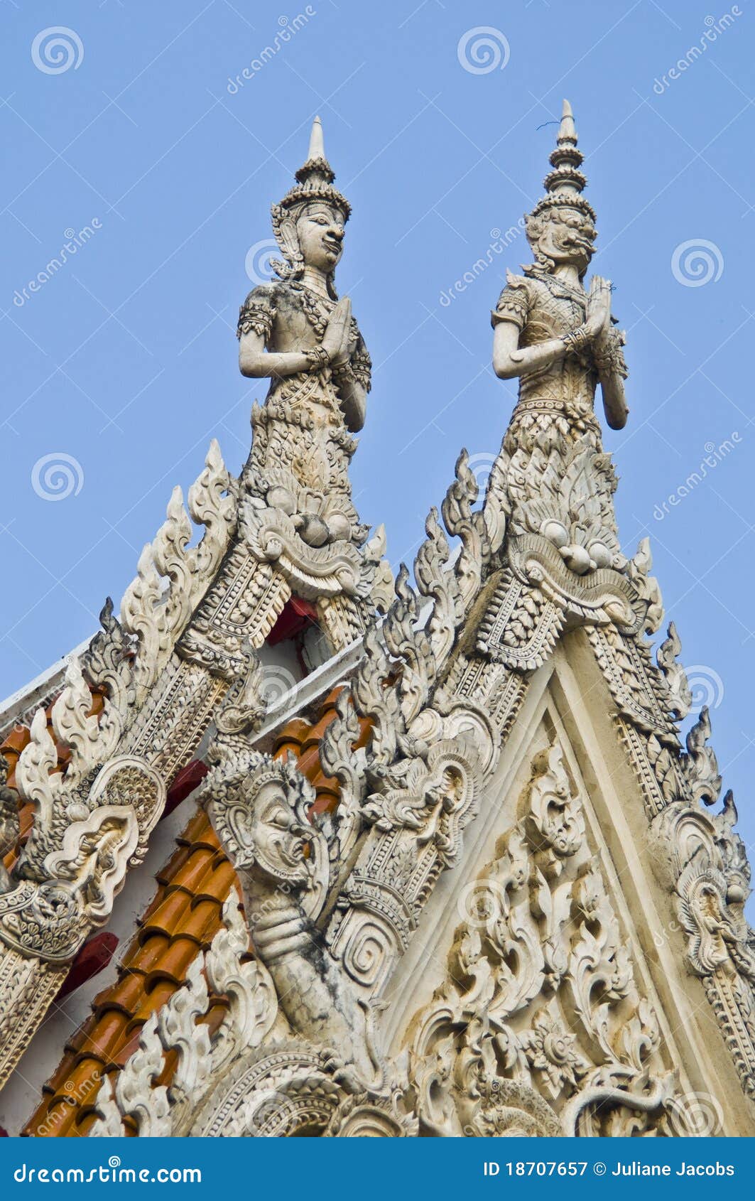 Wat Mahathat stock image. Image of mythological, ancient - 18707657