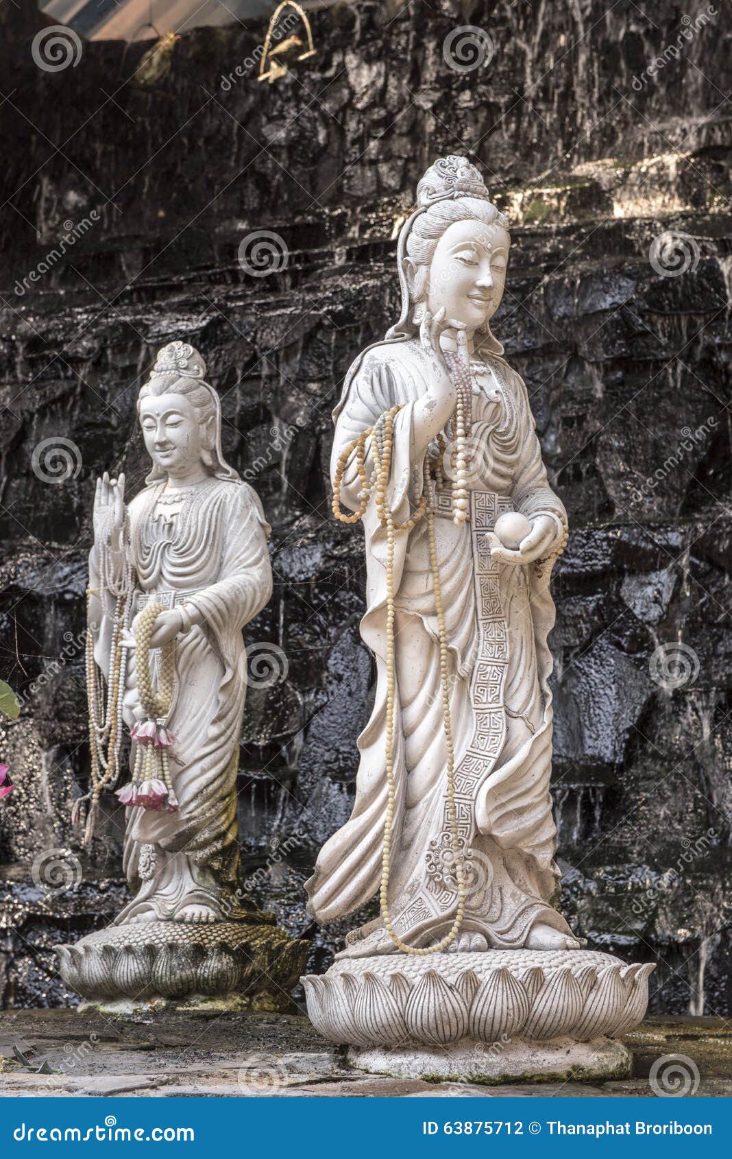 Wat Pa Thamma Uthayan editorial photography. Image of khon - 63875712