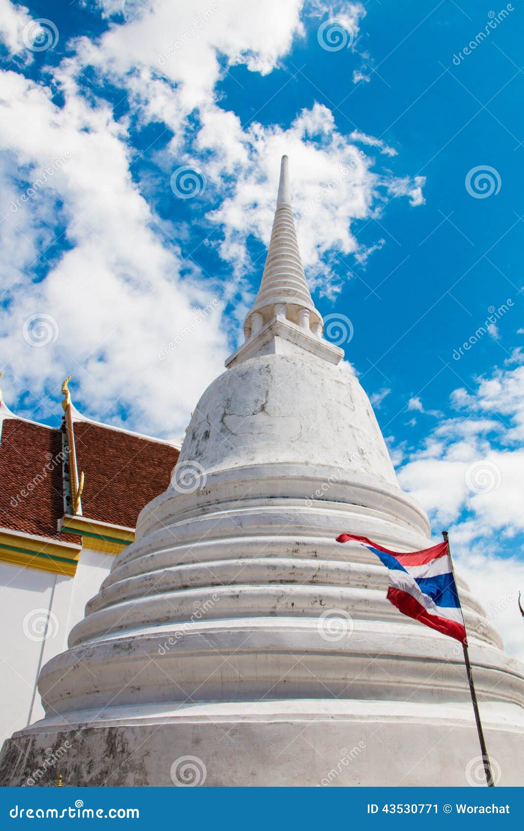 Wat Pamok Worawihan imagen de archivo. Imagen de standing - 43530771