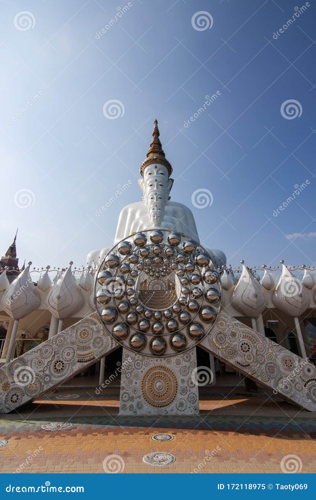 Wat Pha Sorn Kaew with the Budish Statue Stock Image - Image of ...