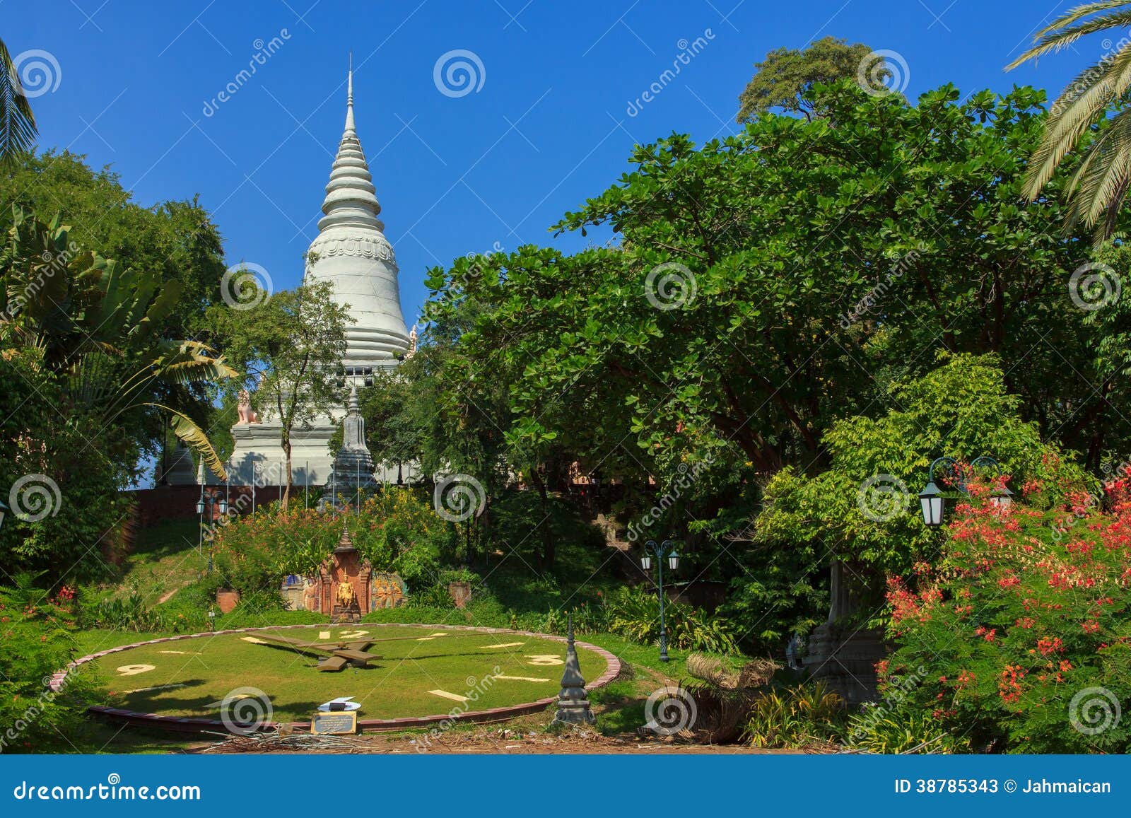 Wat Phnom stock image. Image of kingdom, famous, landmark - 38785343