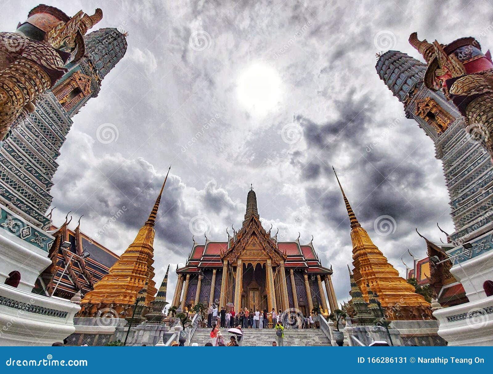Wat phra kaew stock image. Image of landmark, phra, kaew - 166286131