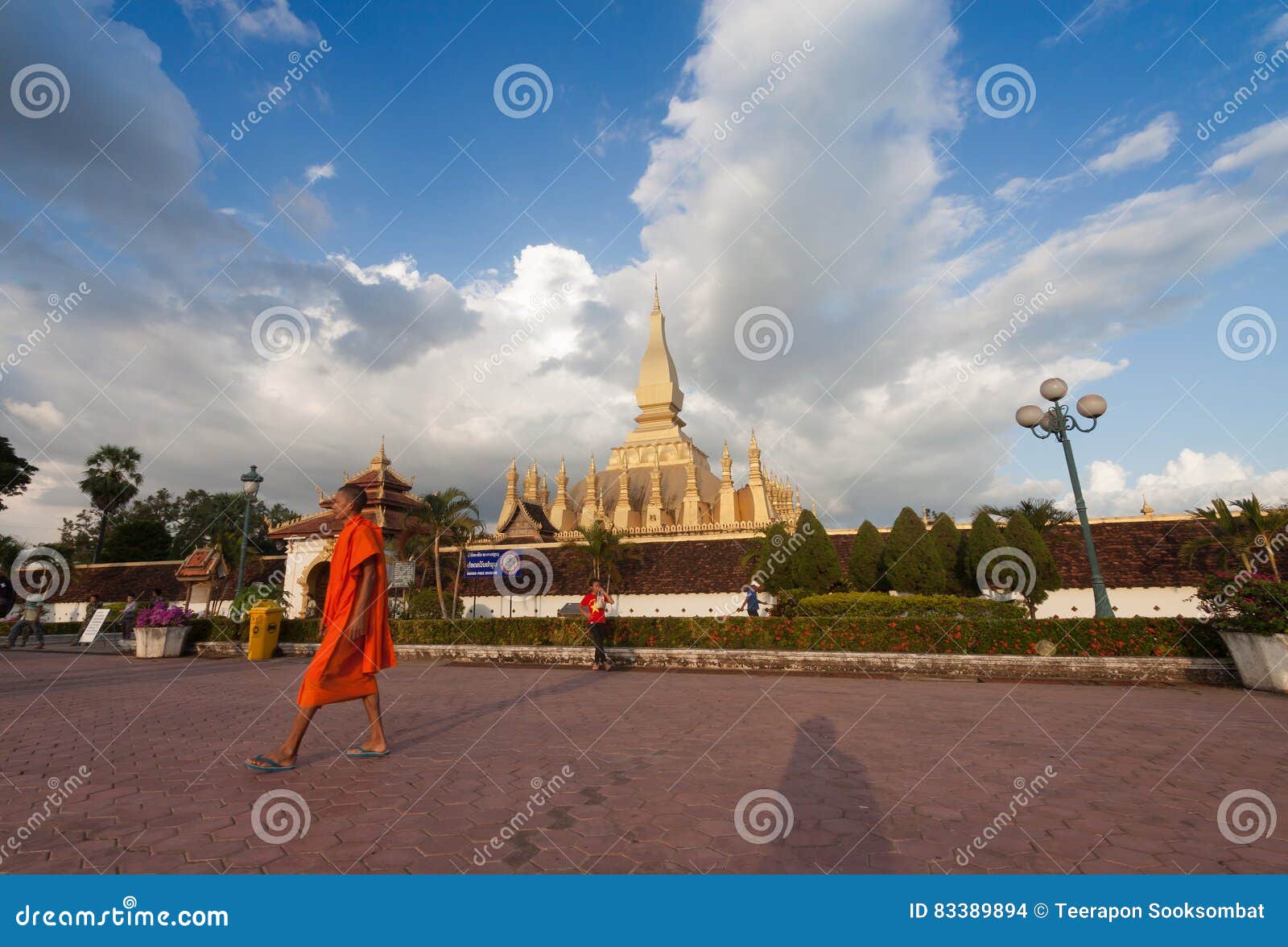 Wat Phra that Luang editorial stock image. Image of culture - 83389894