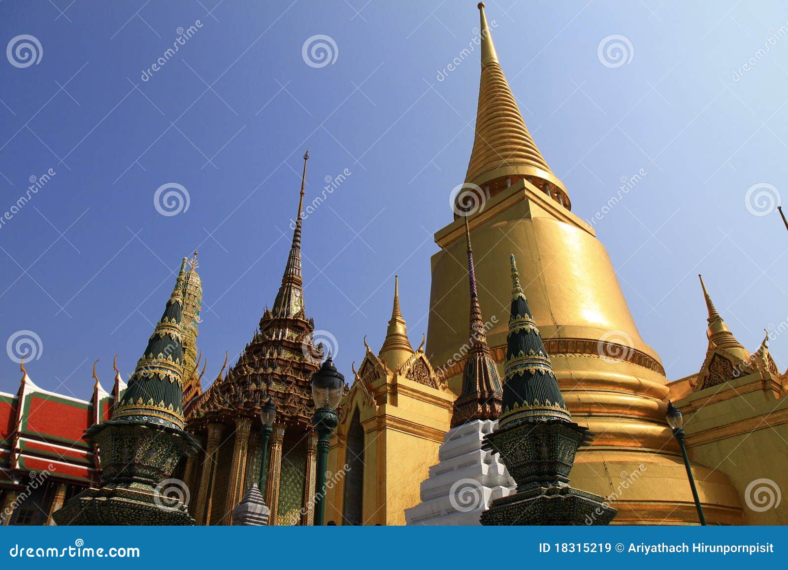 Wat Pra Keaw stock image. Image of buddhist, temple, keaw - 18315219
