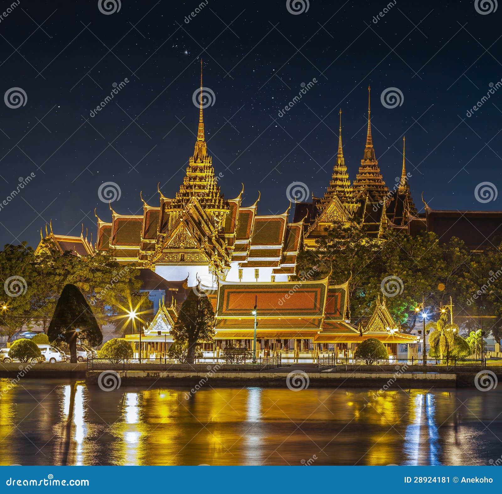 Wat Prakeaw imagen de archivo. Imagen de turismo, barco - 28924181