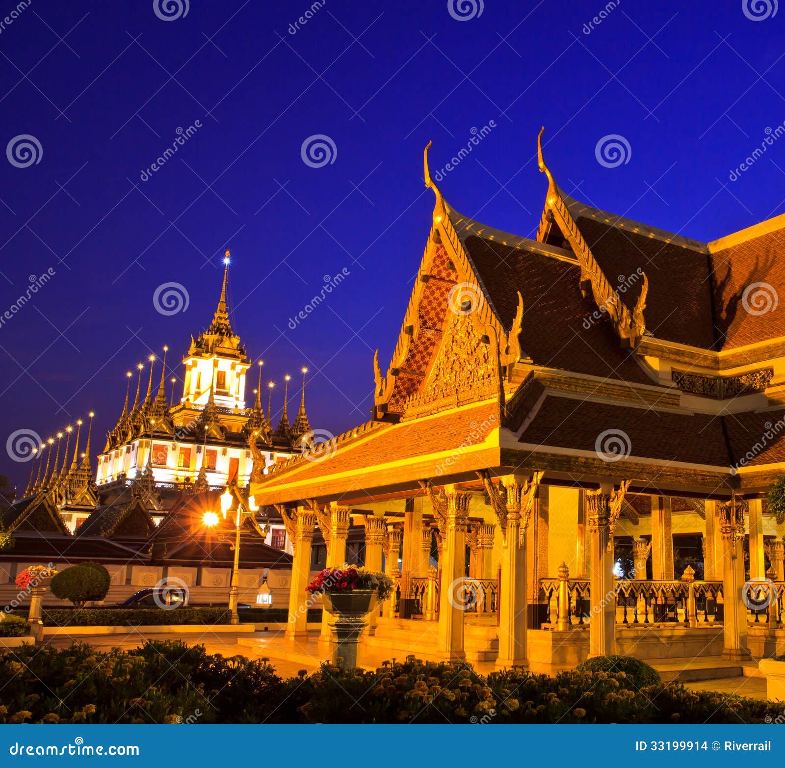 Wat Ratchanaddaram in the Sunset Stock Photo - Image of buddha ...